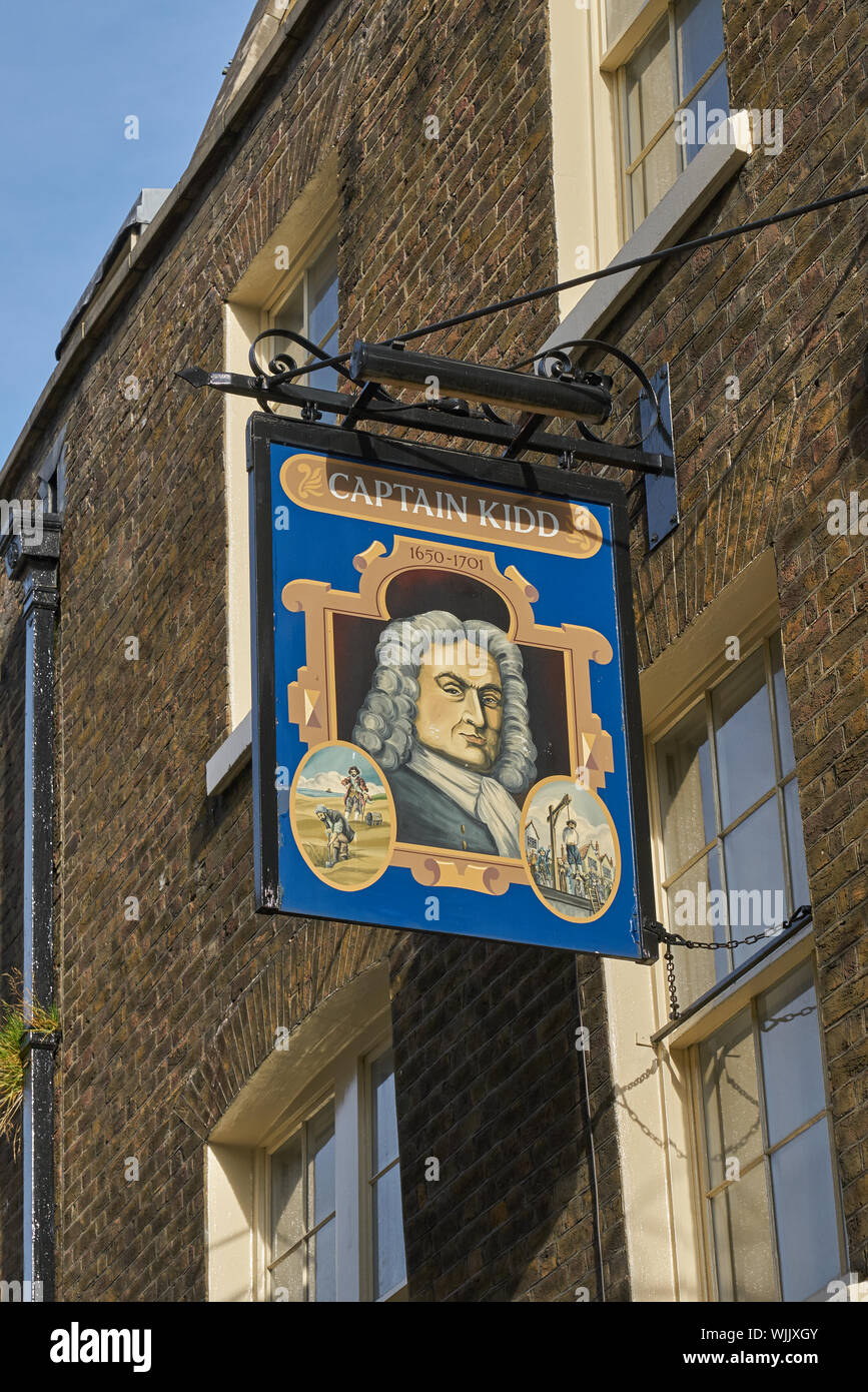 Captain kidd pub london hi-res stock photography and images - Alamy