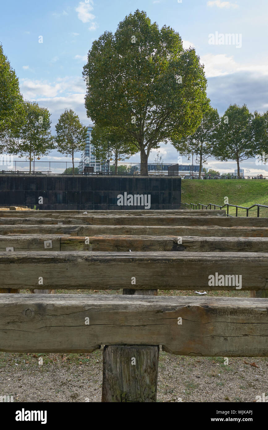 Launch of ss great eastern hi-res stock photography and images - Alamy