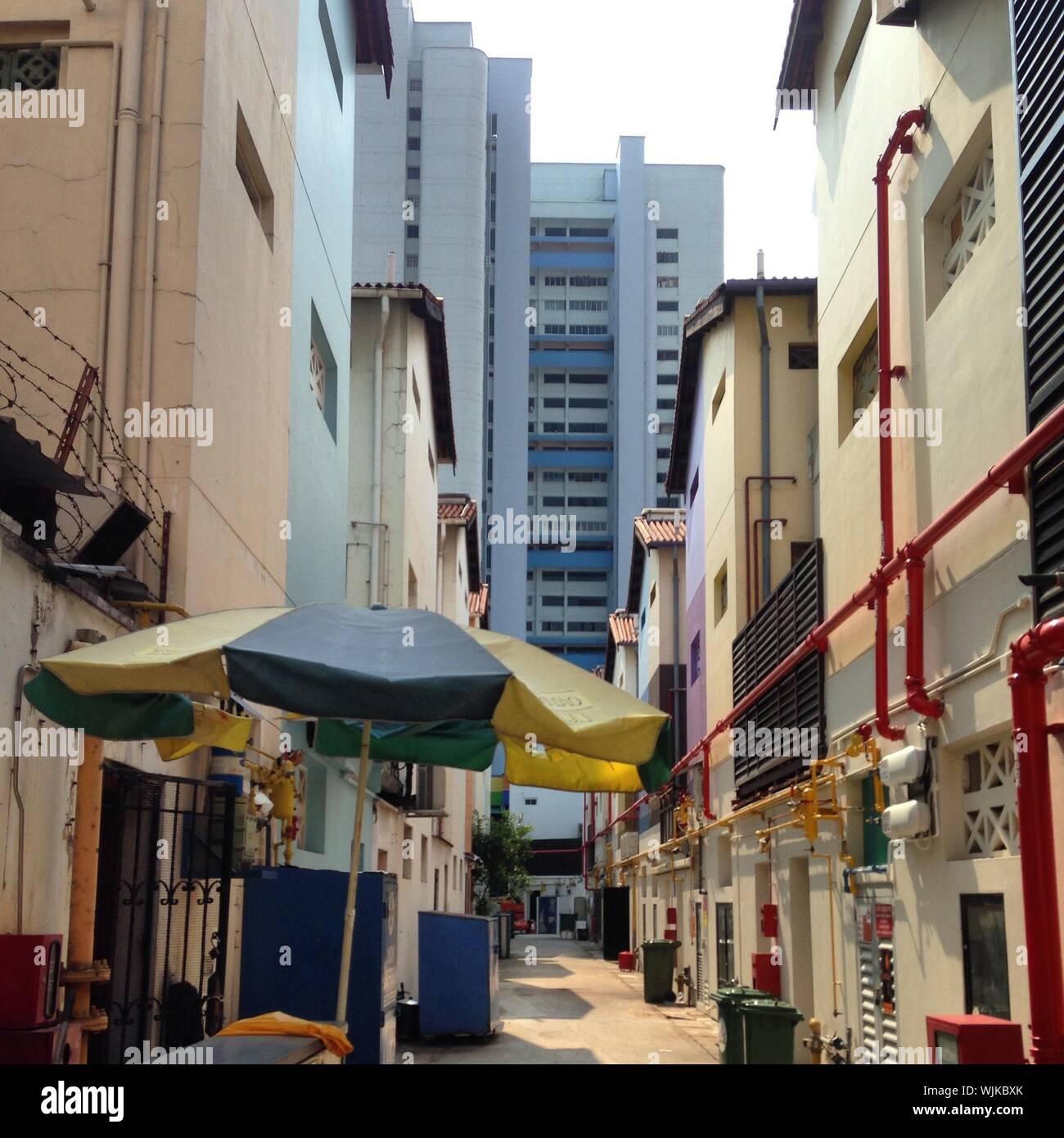 Dense neighborhood hi-res stock photography and images - Alamy