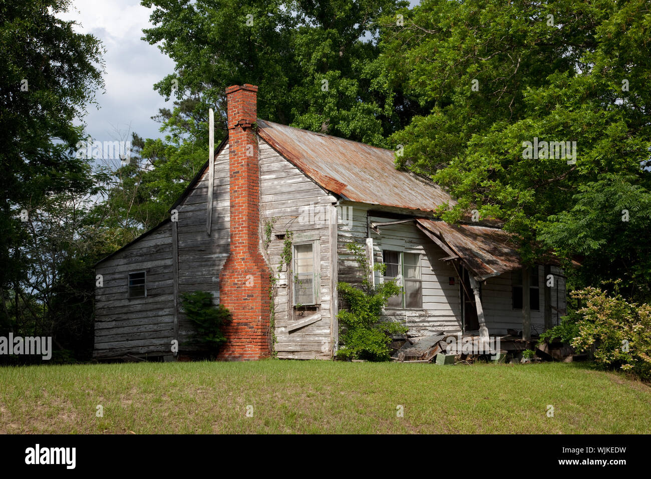 Historic building in rural Alabama Stock Photo - Alamy
