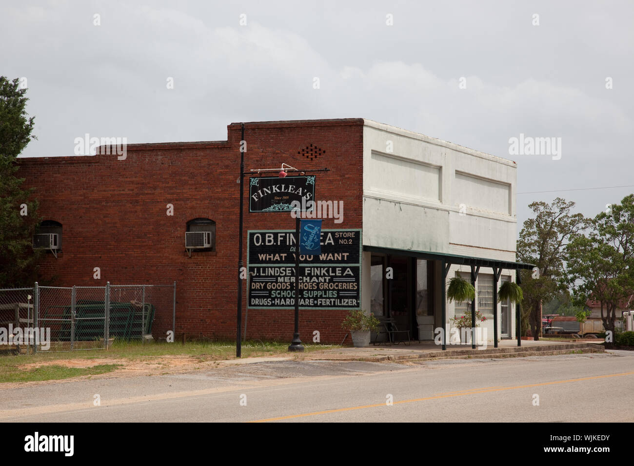 Historic building in Monroe County, Alabama Stock Photo - Alamy