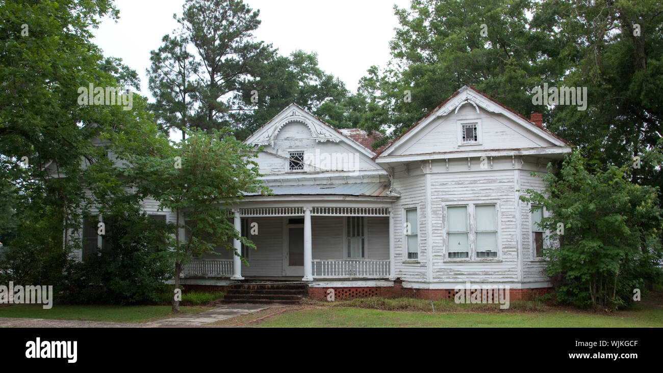 Historic buildings in Camden, Alabama Stock Photo - Alamy
