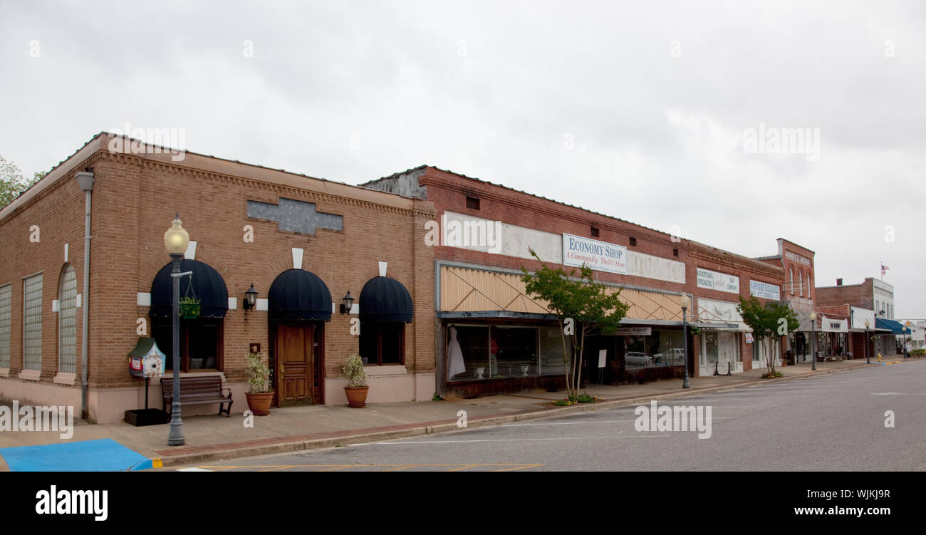 Historic buildings in Monroeville, Alabama Stock Photo - Alamy