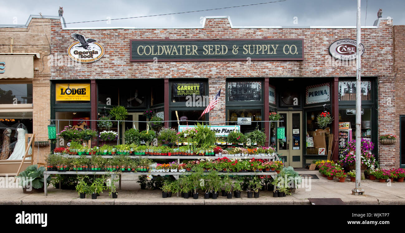 Historic downtown Tuscumbia, Alabama Stock Photo - Alamy