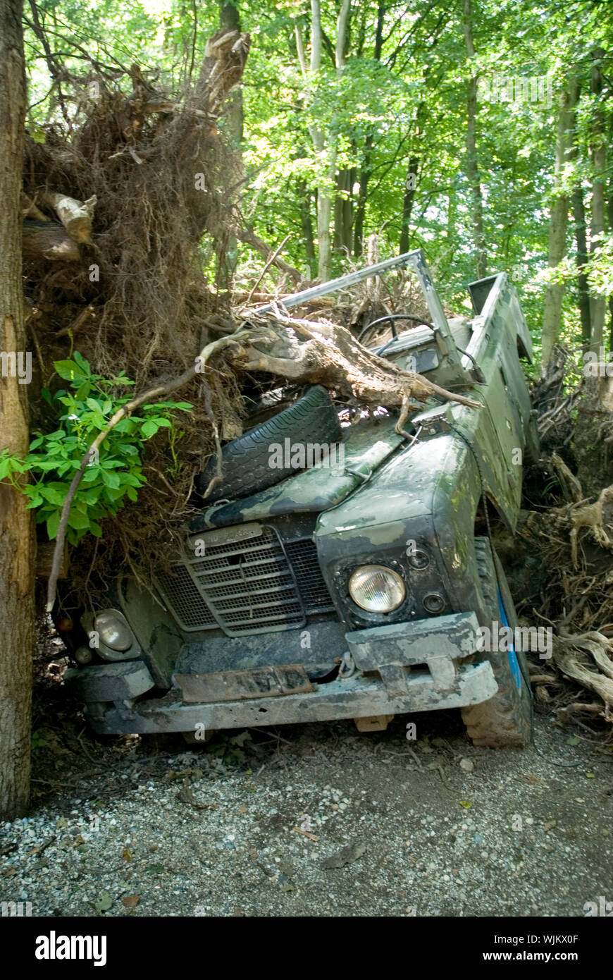 accident with jeep in the bush Stock Photo - Alamy