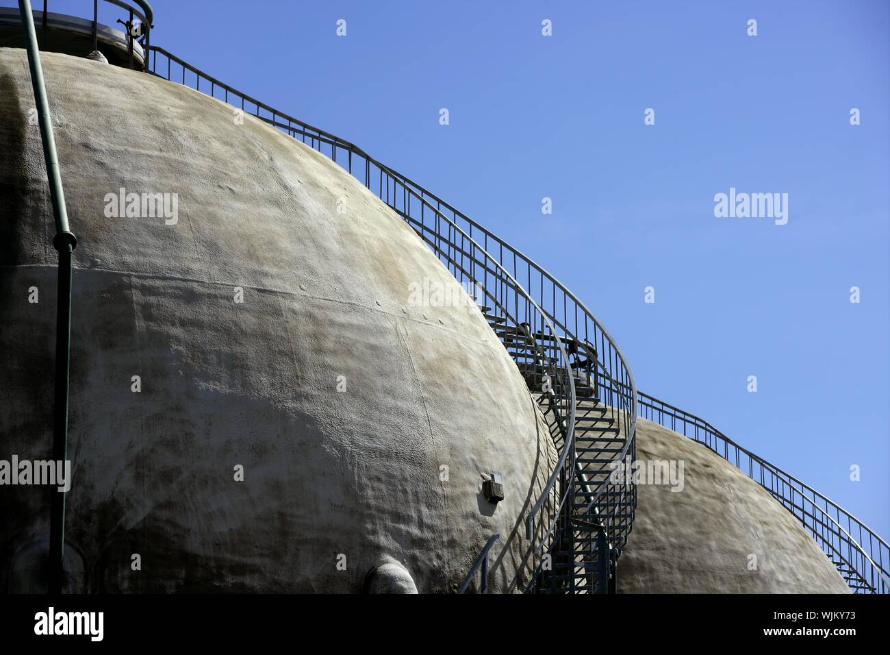 Gas Refinery, storage cistern outdoor in Spain Stock Photo - Alamy