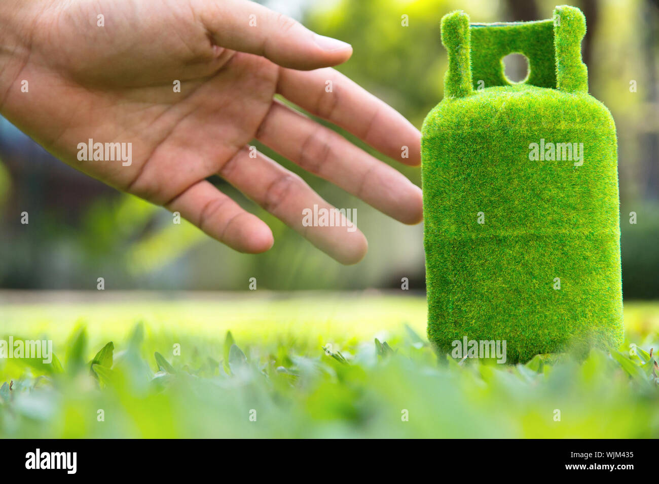 green gas tank concept Stock Photo - Alamy