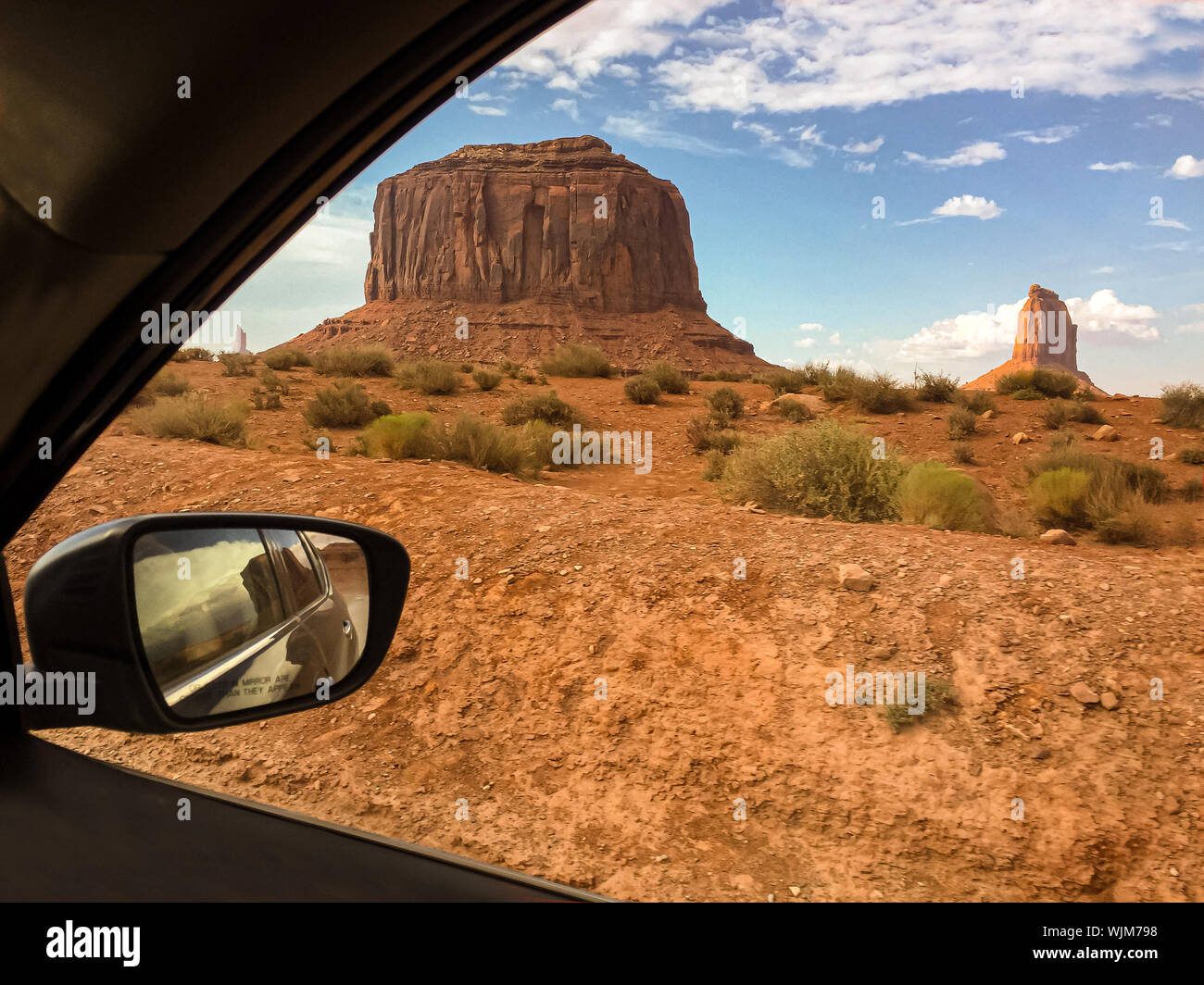 Red monolith hi-res stock photography and images - Alamy
