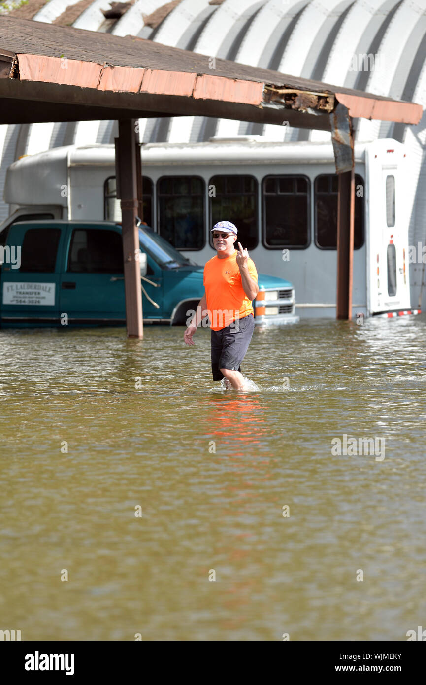 FLORIDA - 2019: BEST OF HURRICANE - Stock Photos People: Hurricane ...