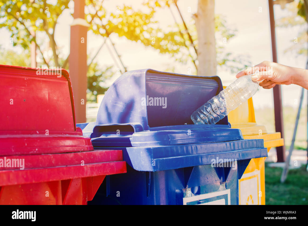 Person Throwing Bin High Resolution Stock Photography and Images - Alamy