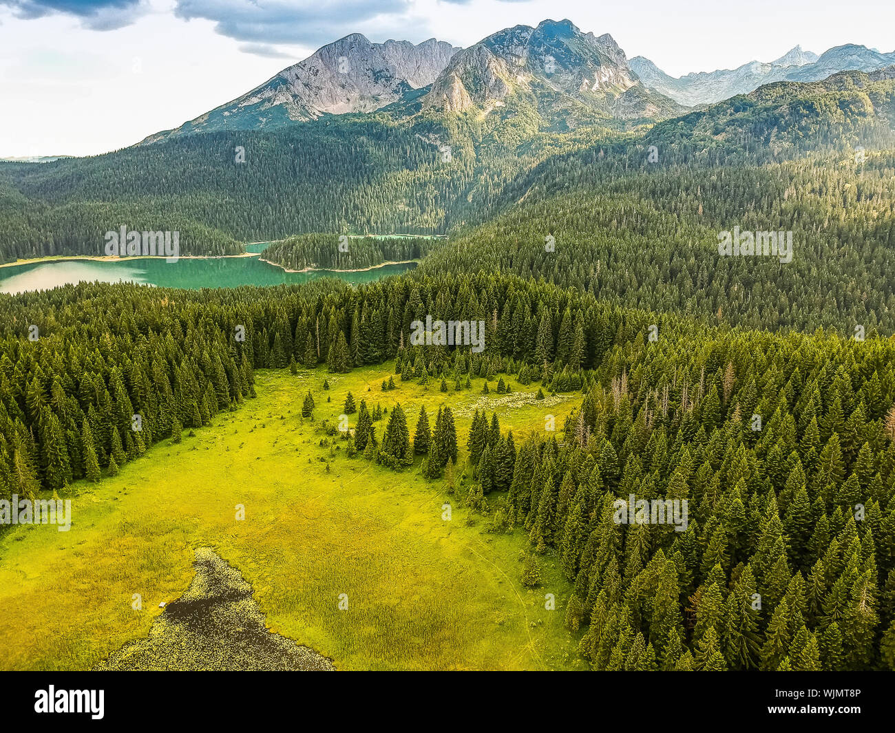 Barno jezero hi-res stock photography and images - Alamy