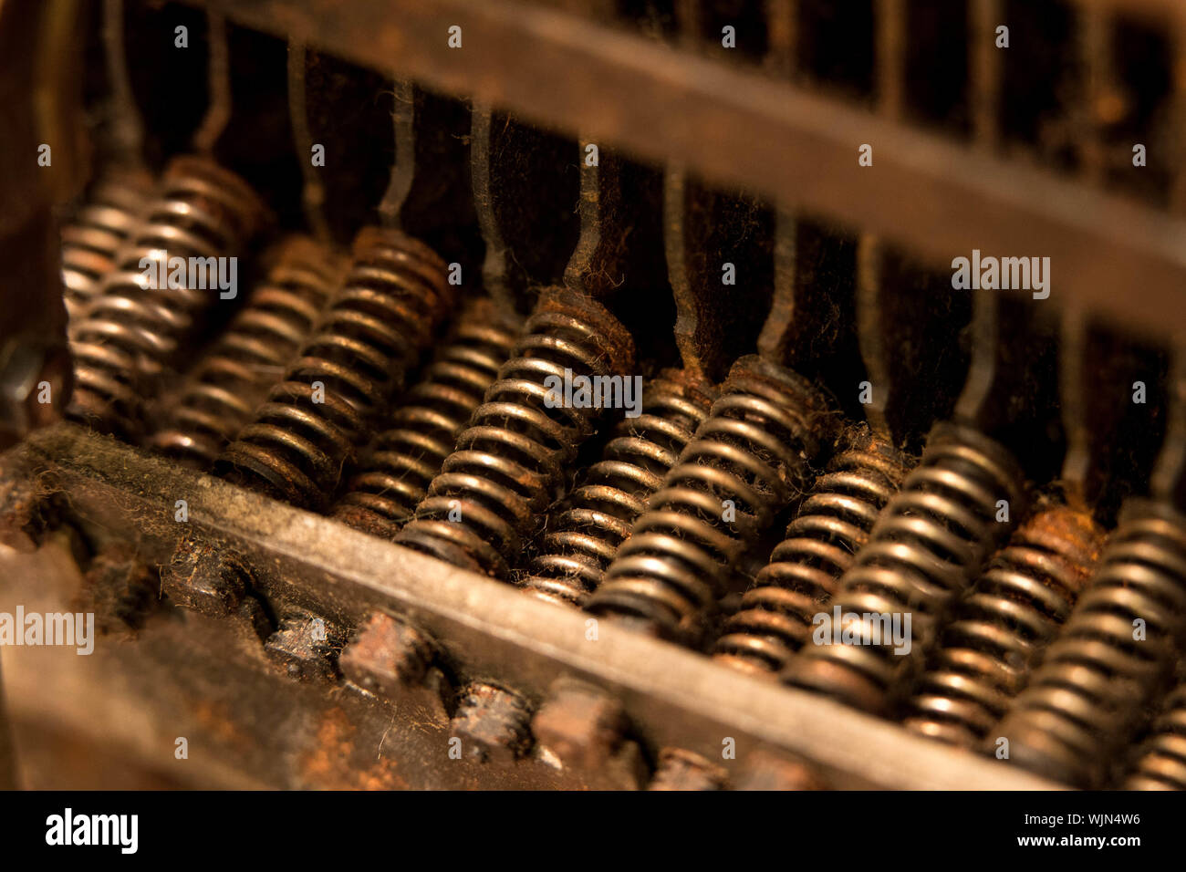 Vintage typewriter side view hi-res stock photography and images - Alamy