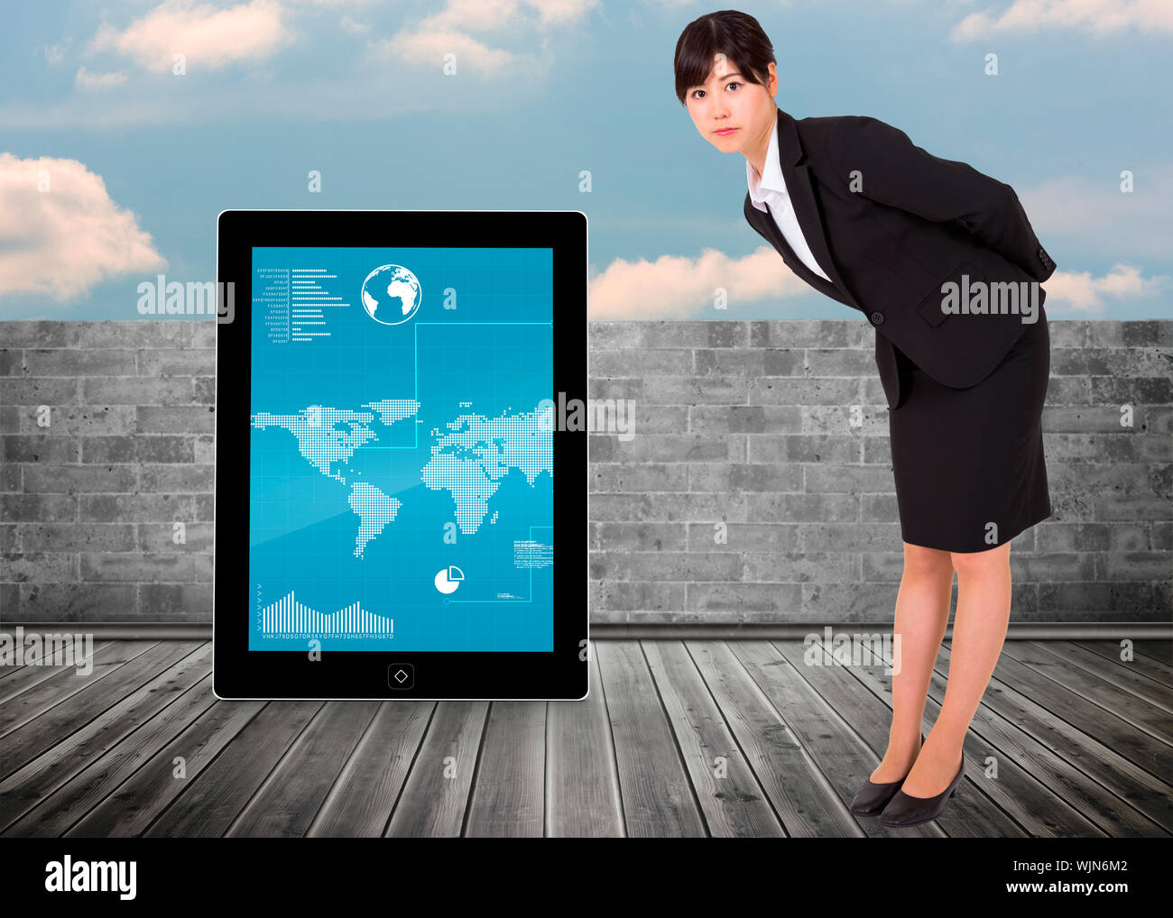 Bending boards hi-res stock photography and images - Alamy