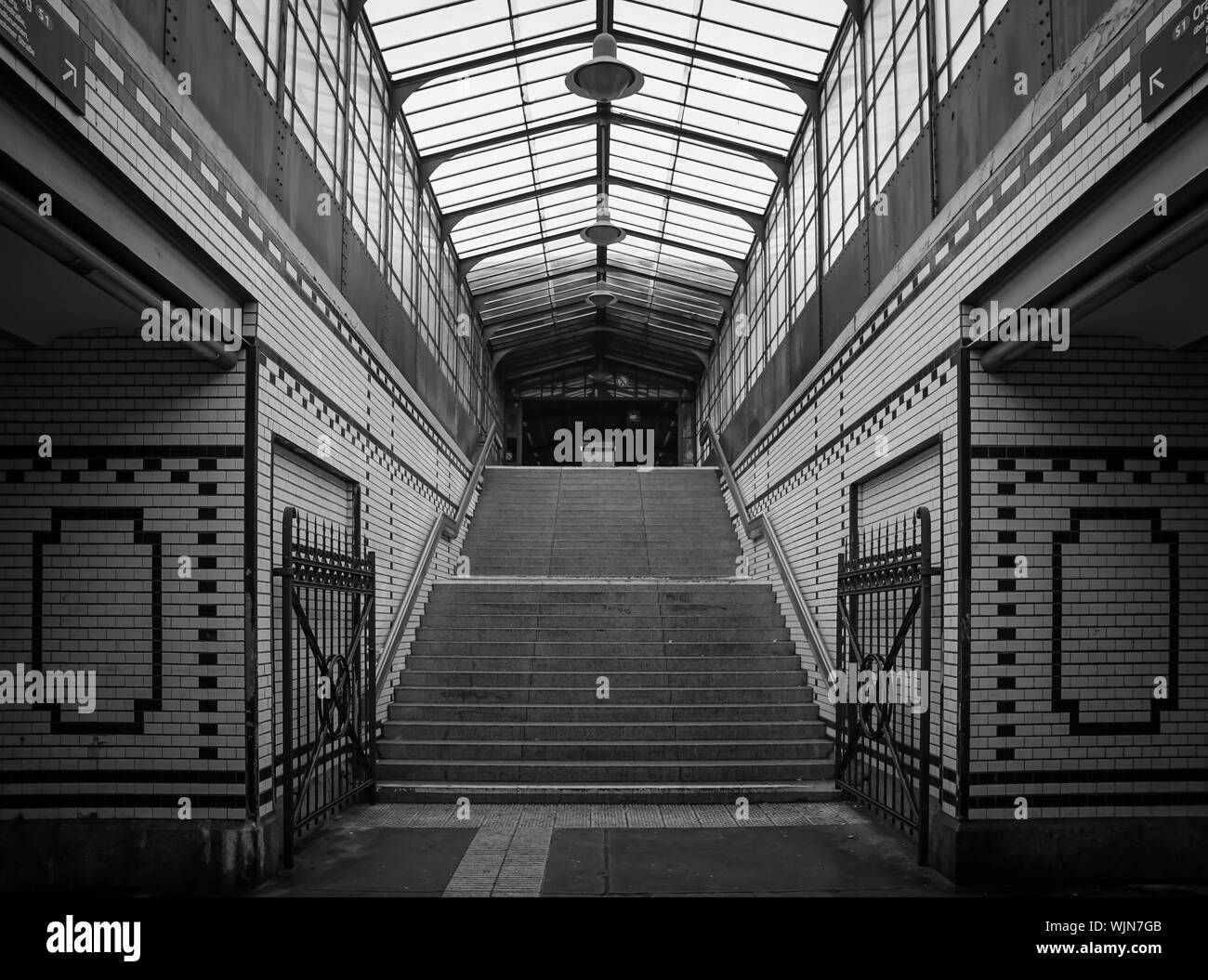 Station steps hi-res stock photography and images - Alamy