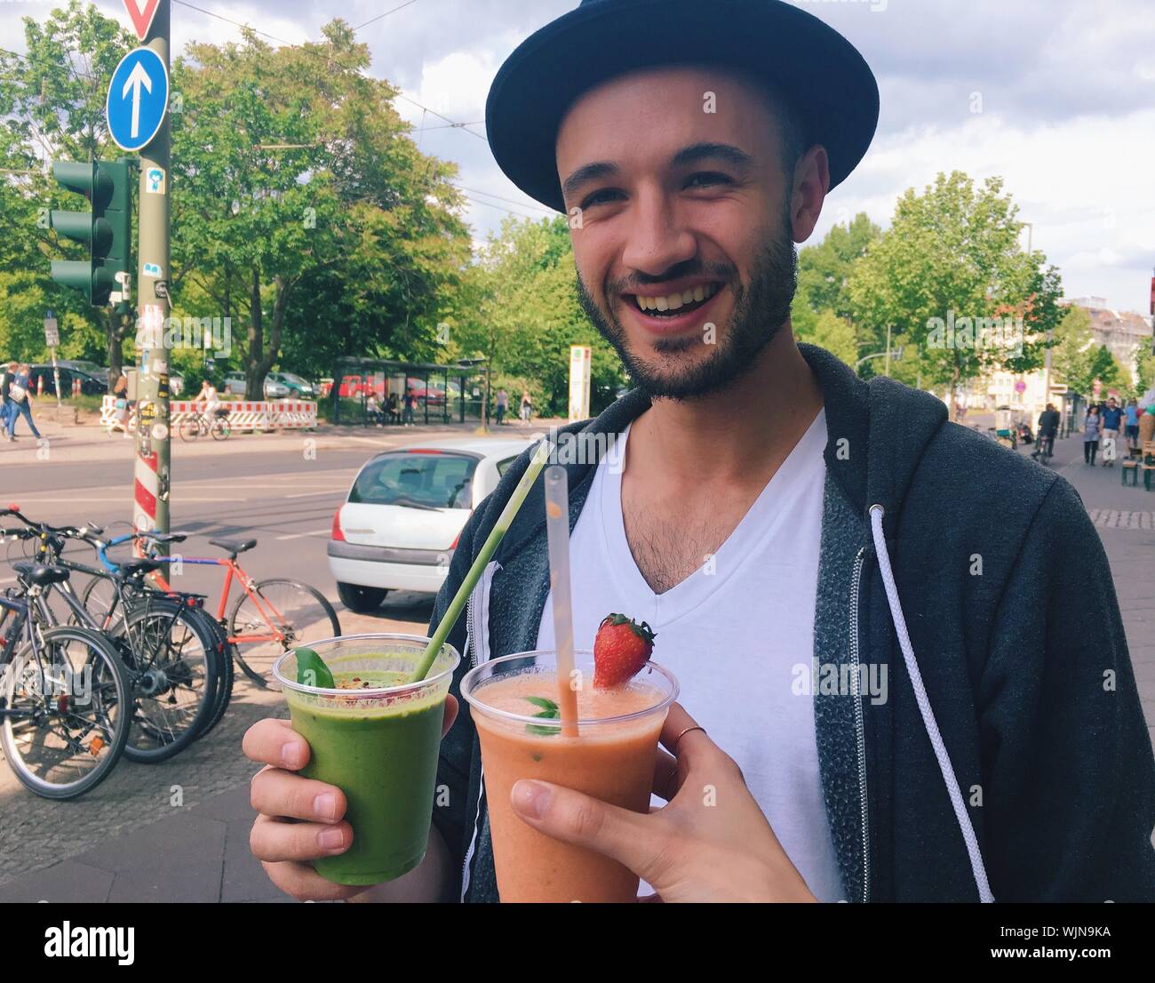 Smoothie man hi-res stock photography and images - Alamy