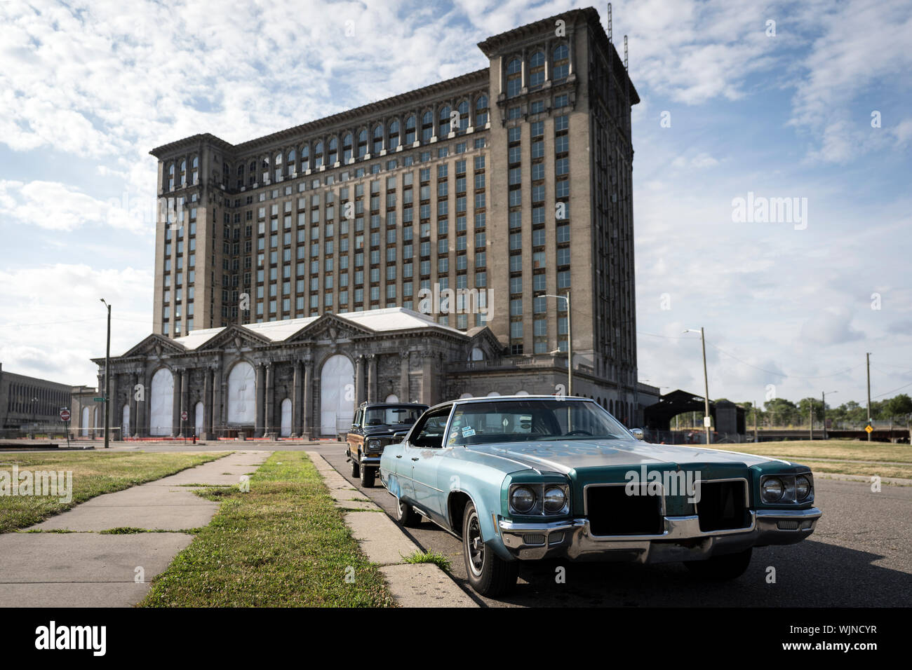Michigan central station hi-res stock photography and images - Alamy