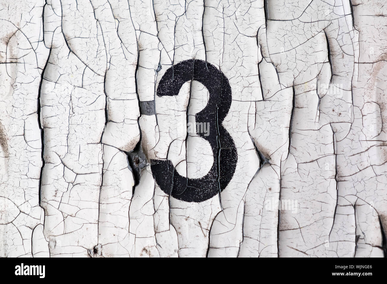 Number 3 On Damaged Wall Stock Photo - Alamy