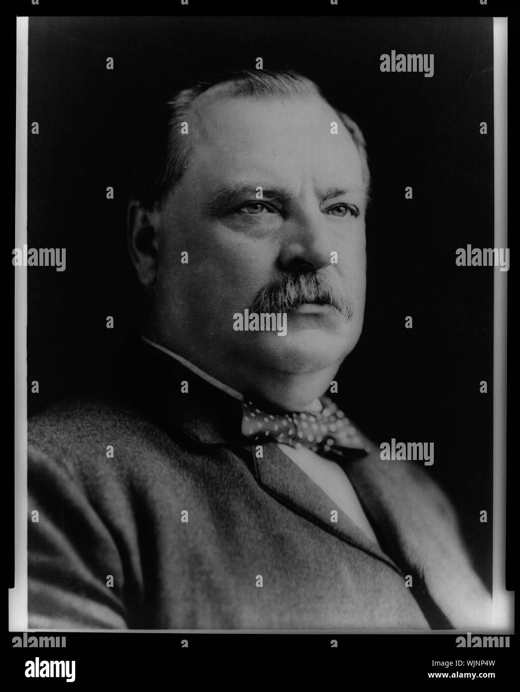 Hon. Grover Cleveland, head-and-shoulders portrait, facing right Stock ...
