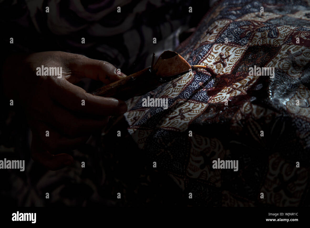 Batik workshop hi-res stock photography and images - Alamy