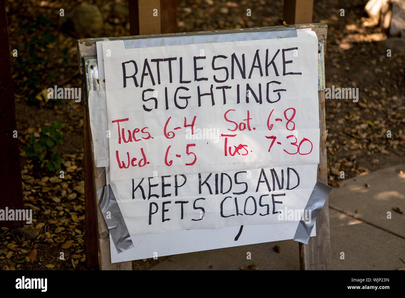 Rattlesnake sighting sign Orange county southern California USA Stock ...