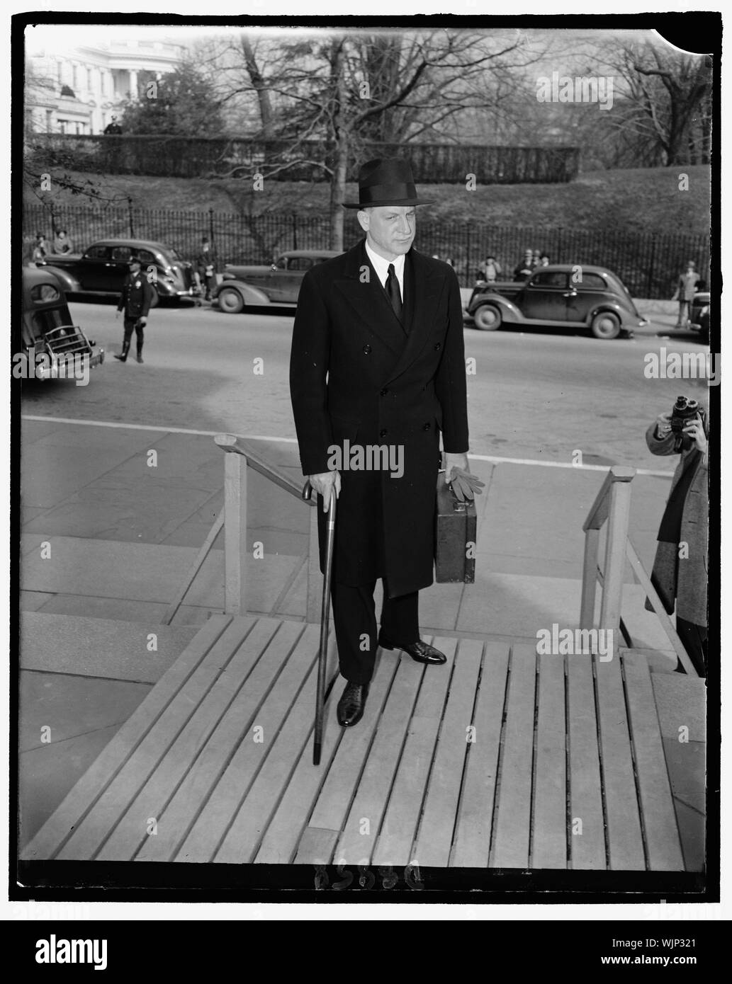 Welles sumner hi-res stock photography and images - Alamy