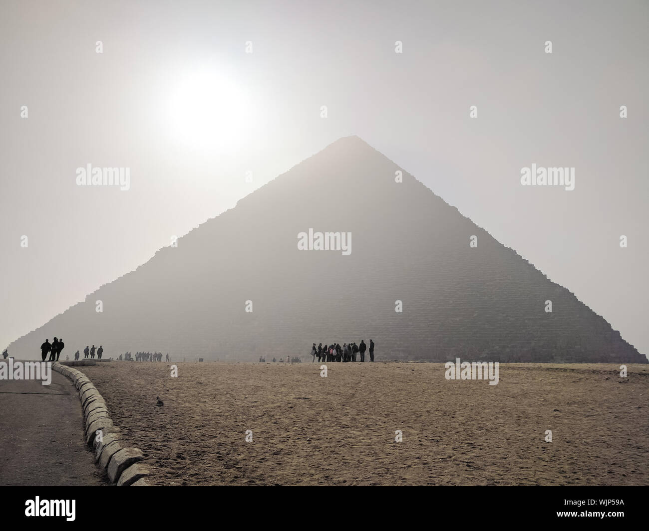 Pyramid with people hi-res stock photography and images - Alamy