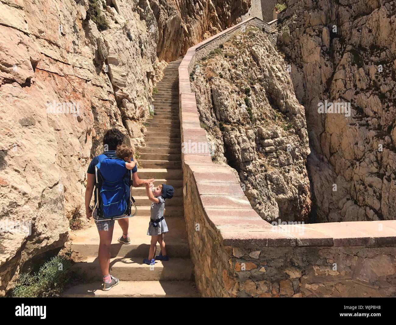 Baby climbing steps hi-res stock photography and images - Alamy