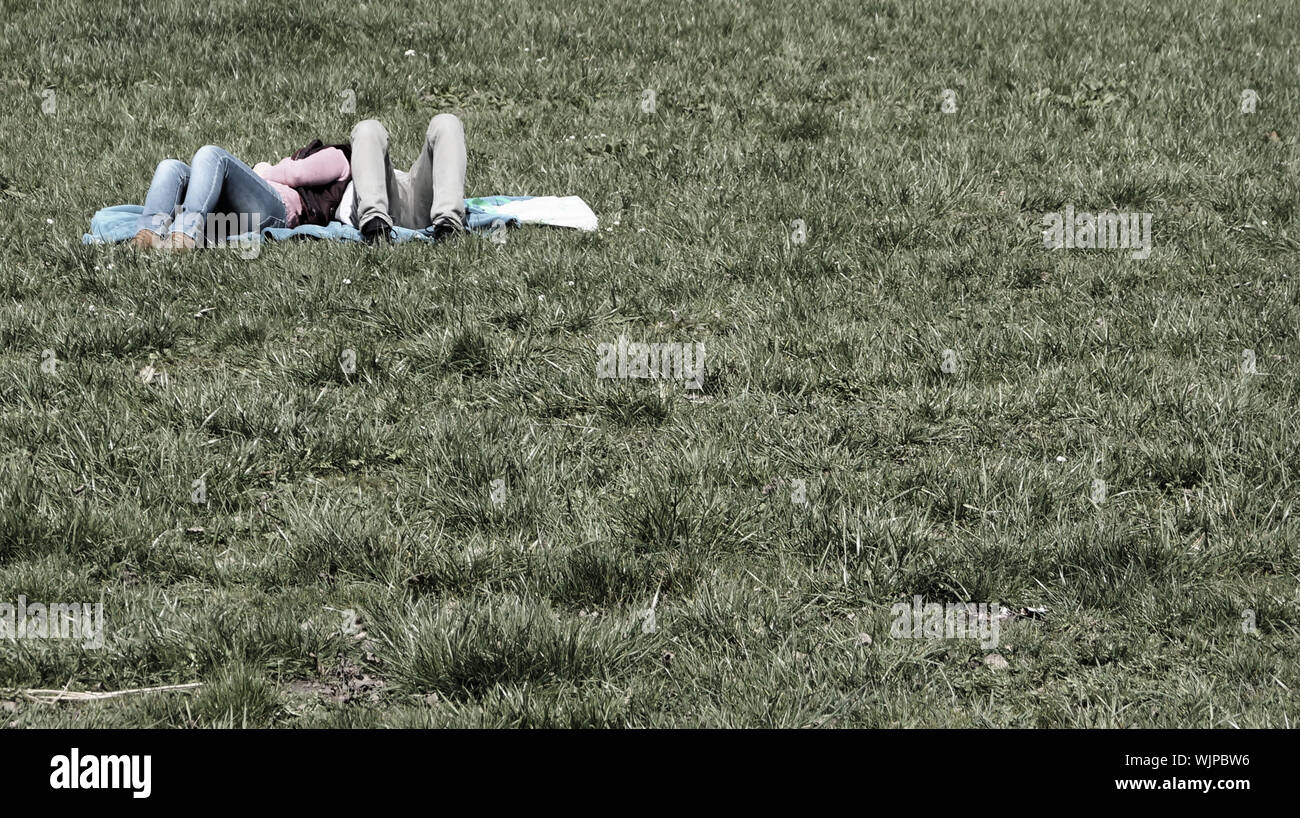 People lying on the hi-res stock photography and images - Alamy