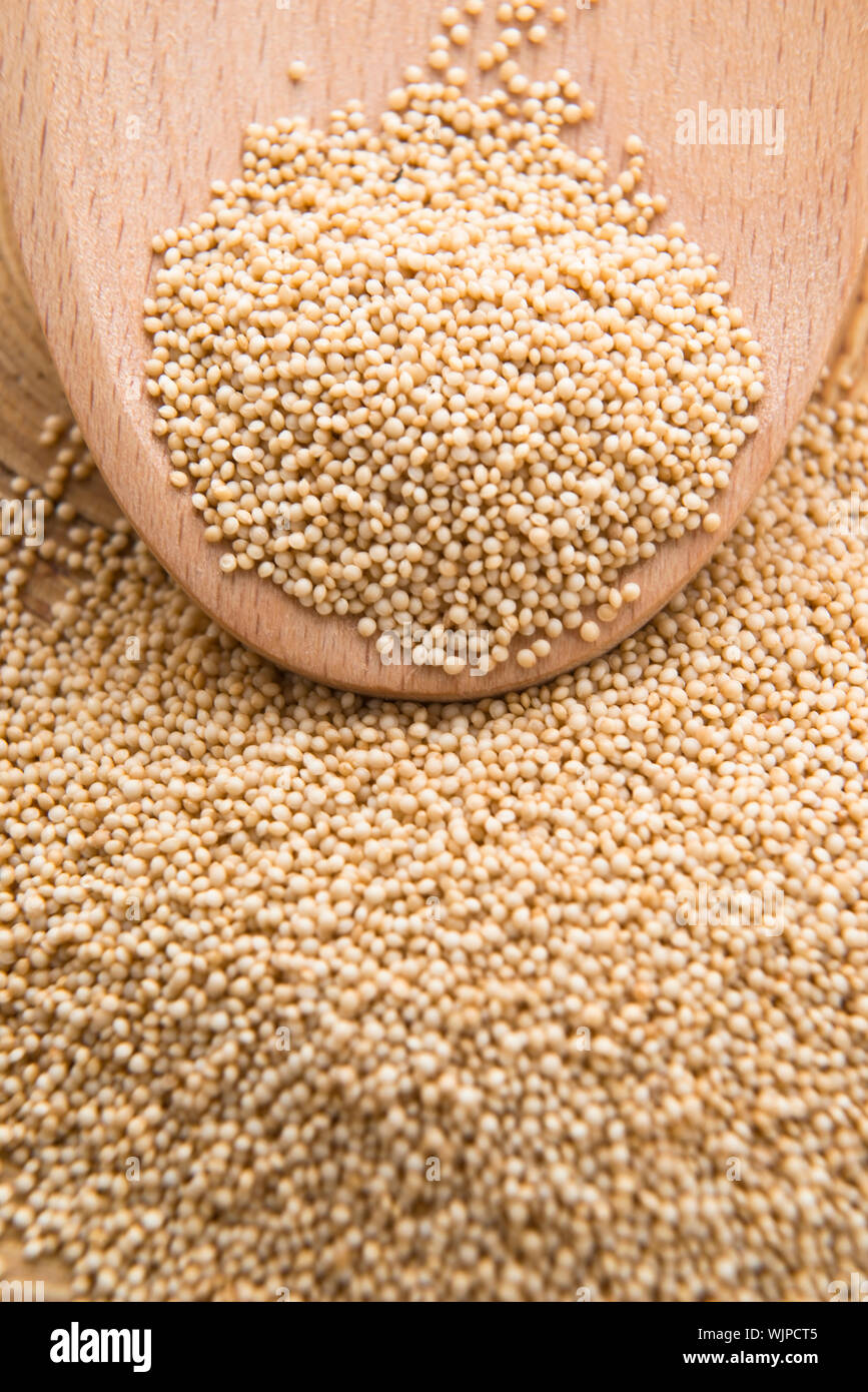 Healthy amaranth grain Stock Photo - Alamy