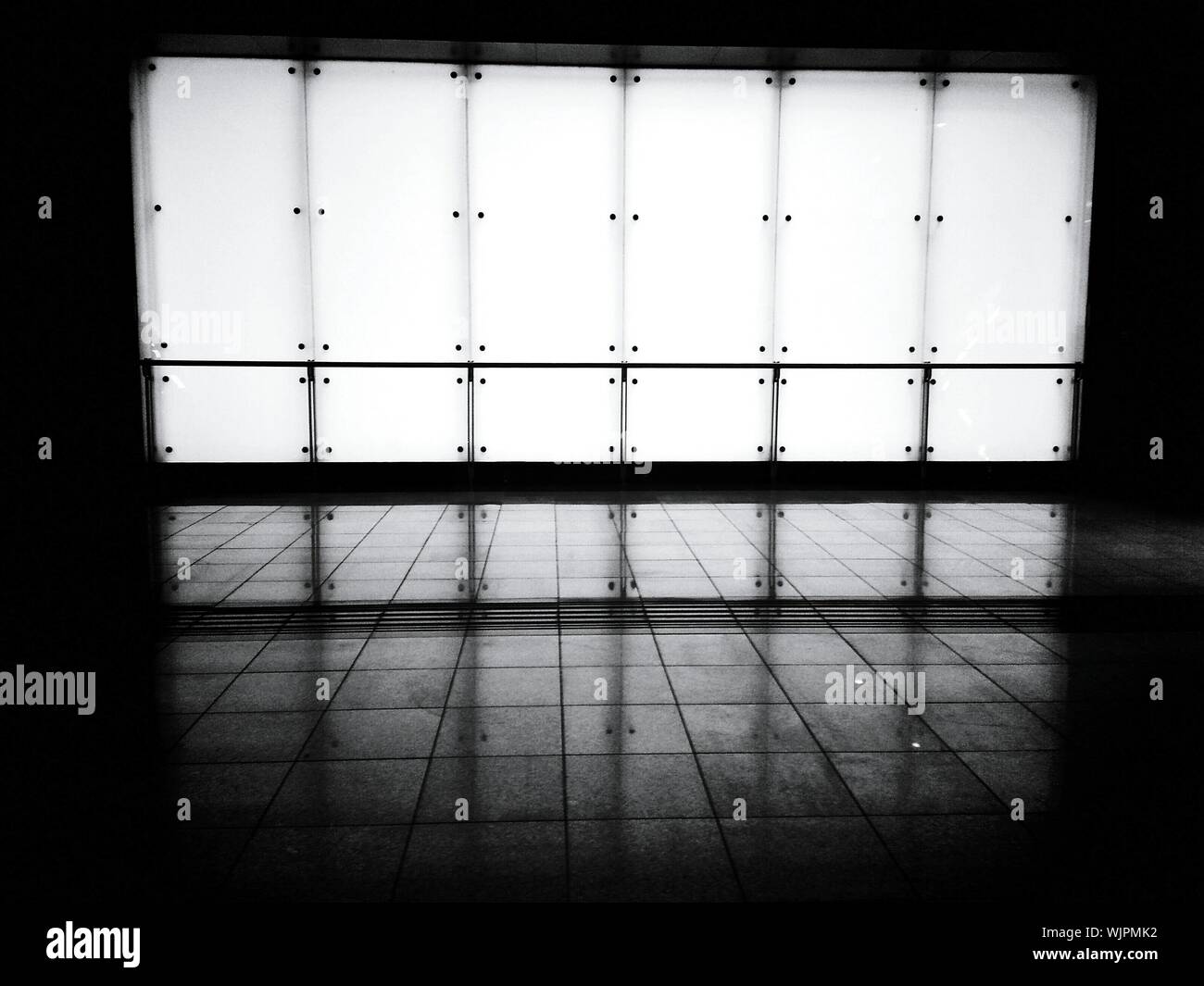 Reflection Tile High Resolution Stock Photography and Images - Alamy