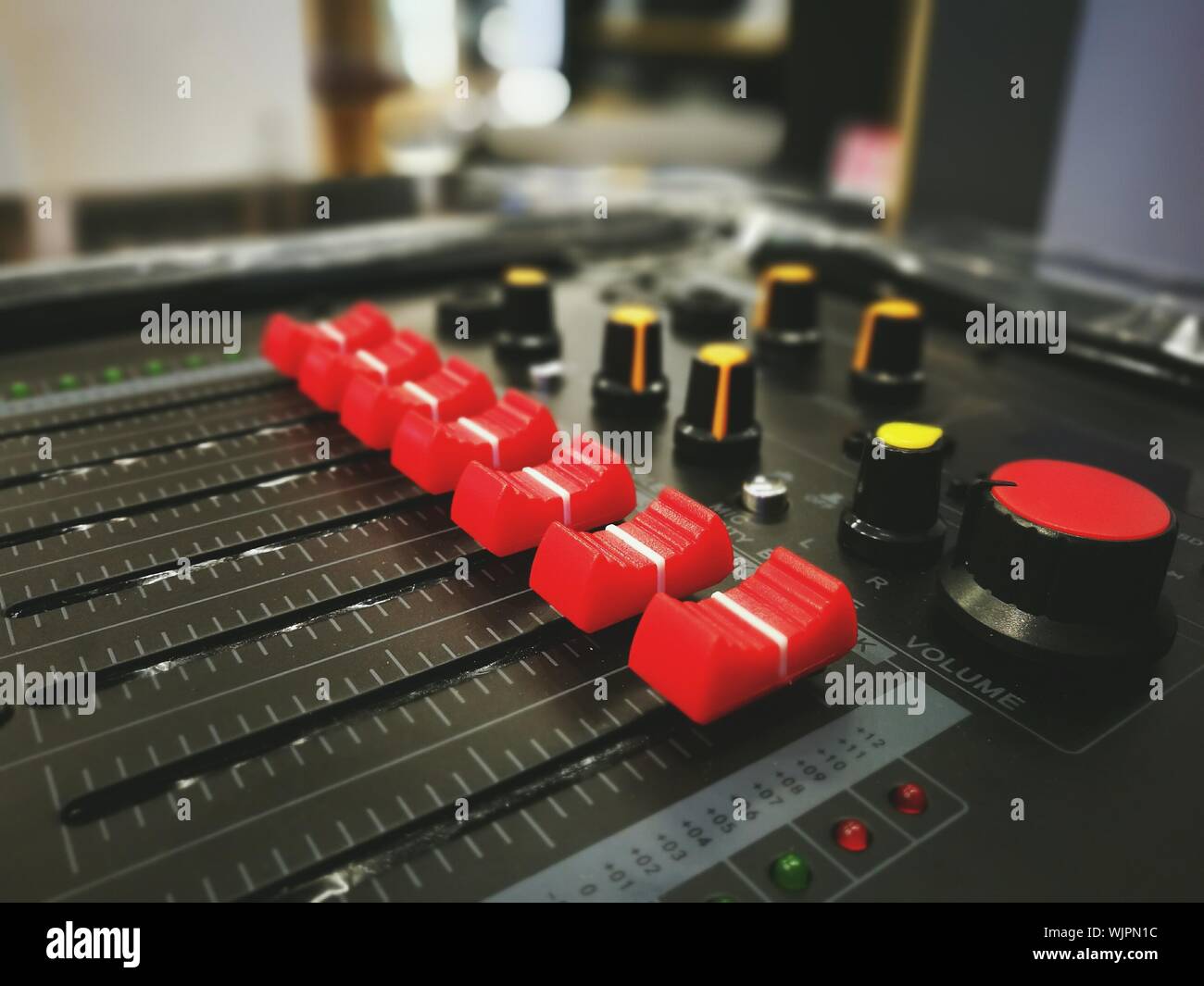 Recording arts day hi-res stock photography and images - Alamy
