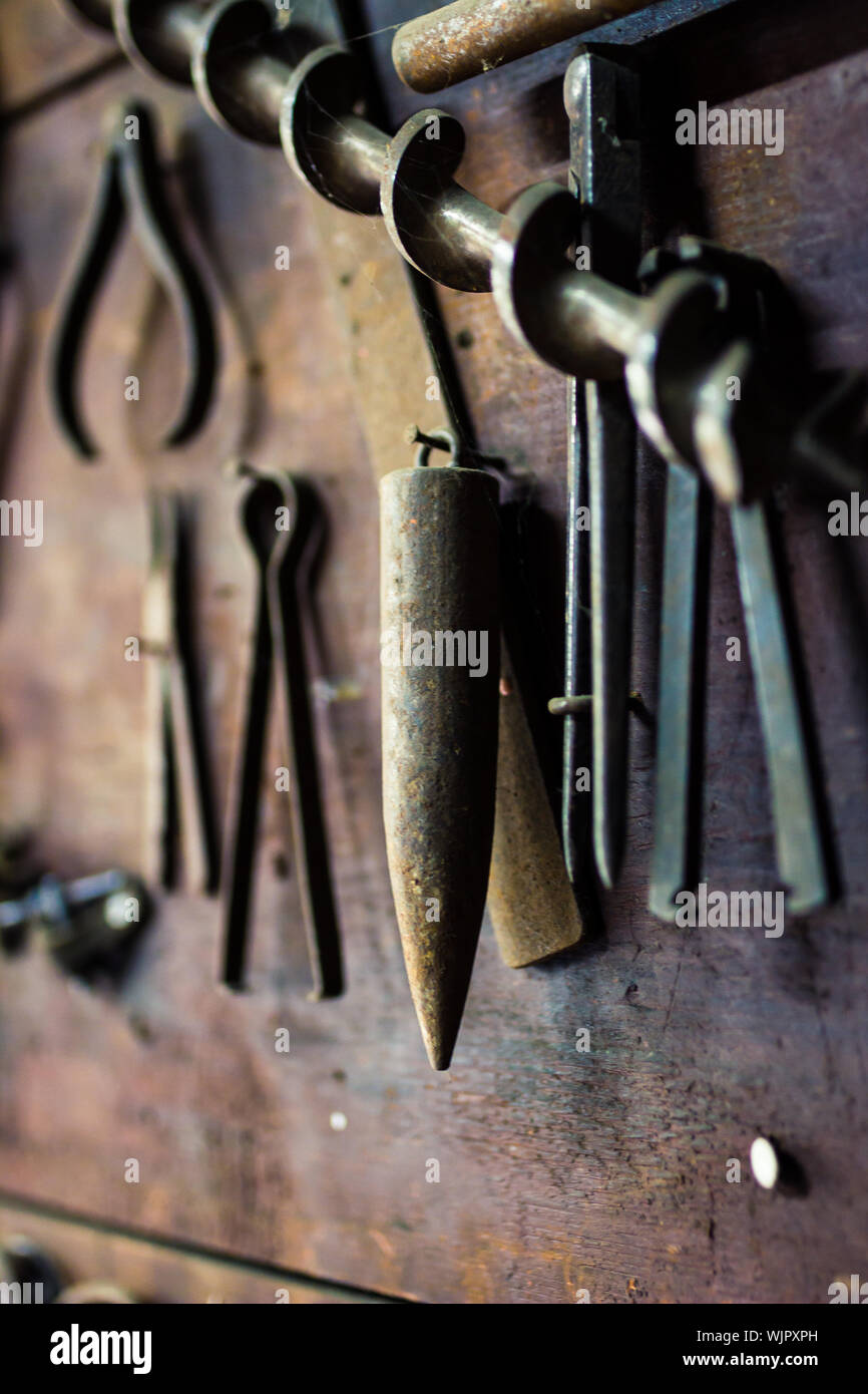 Tools and hanging hi-res stock photography and images - Alamy
