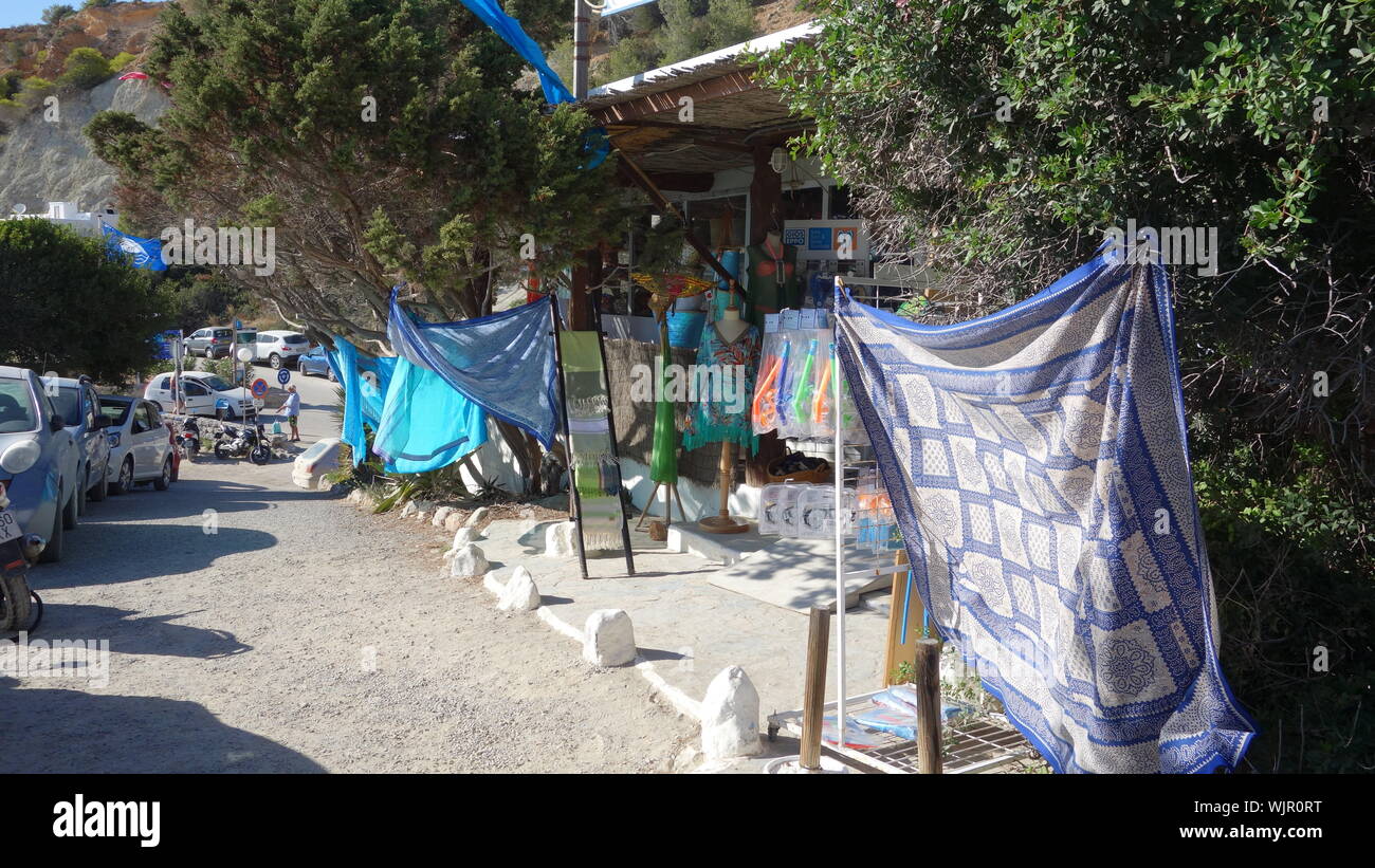 Flea market stalls hi-res stock photography and images - Alamy