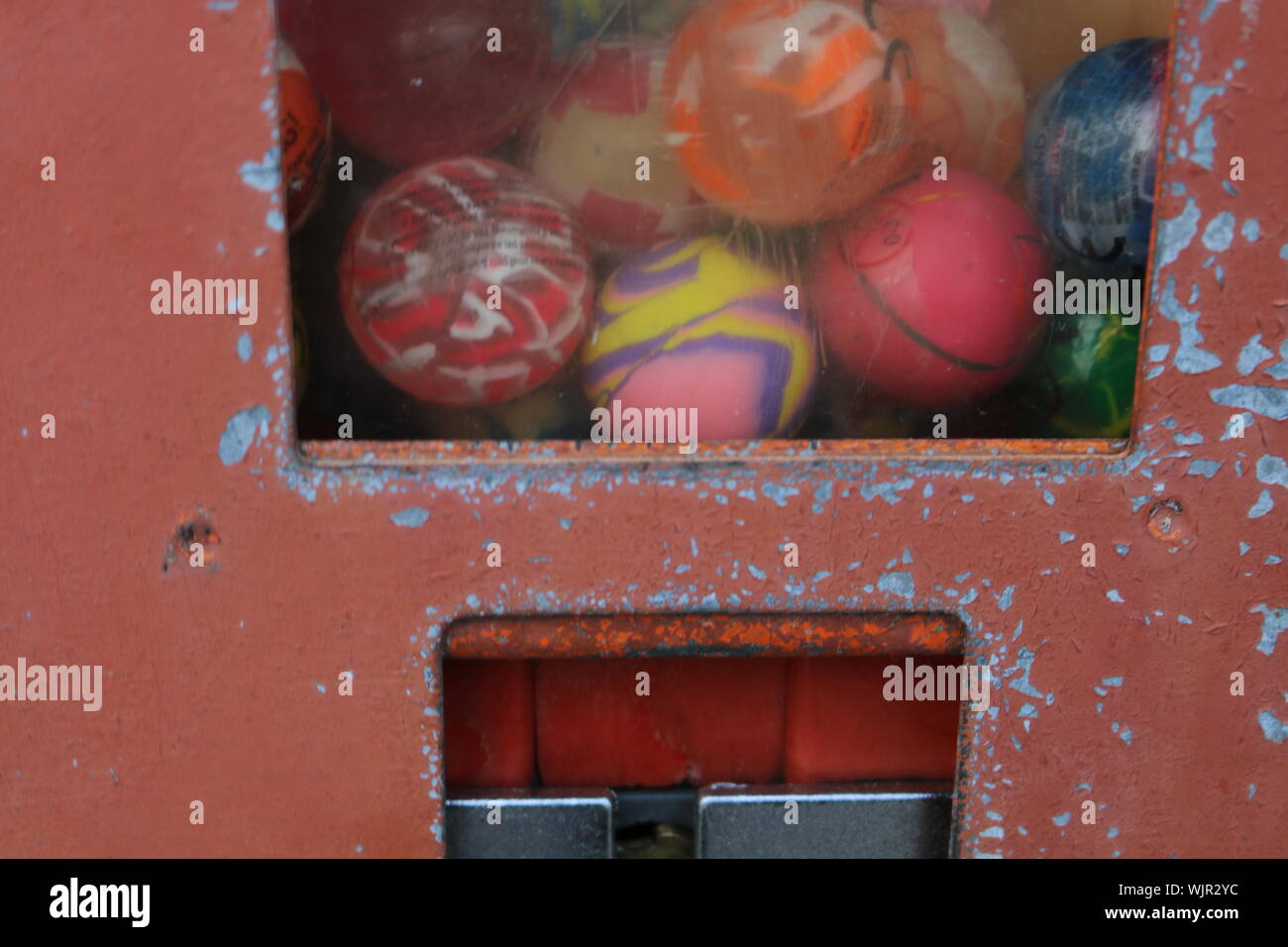 Transparent colored balls hi-res stock photography and images - Alamy