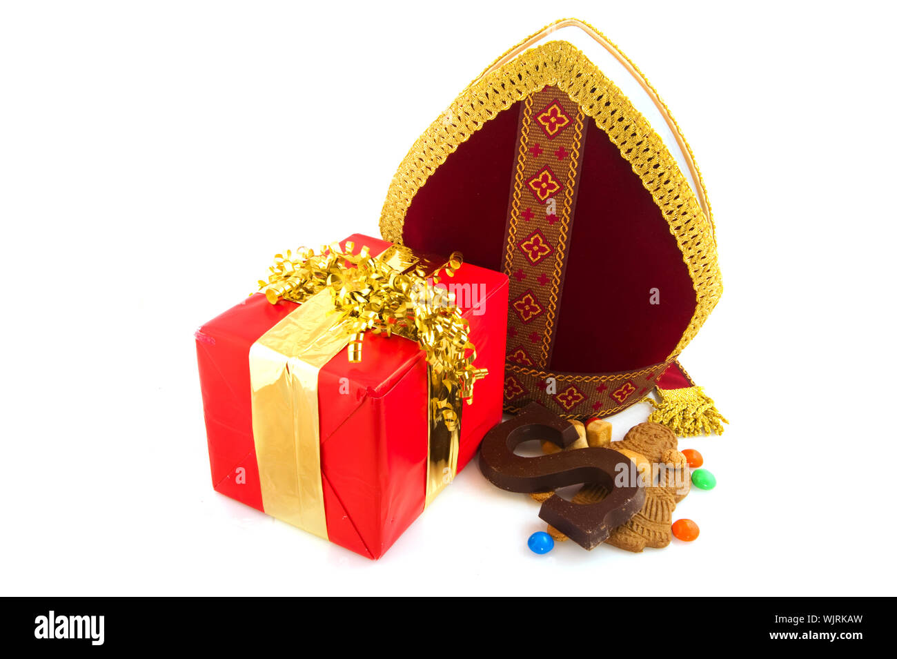 Miter from Dutch Sinterklaas with traditional candy Stock Photo - Alamy