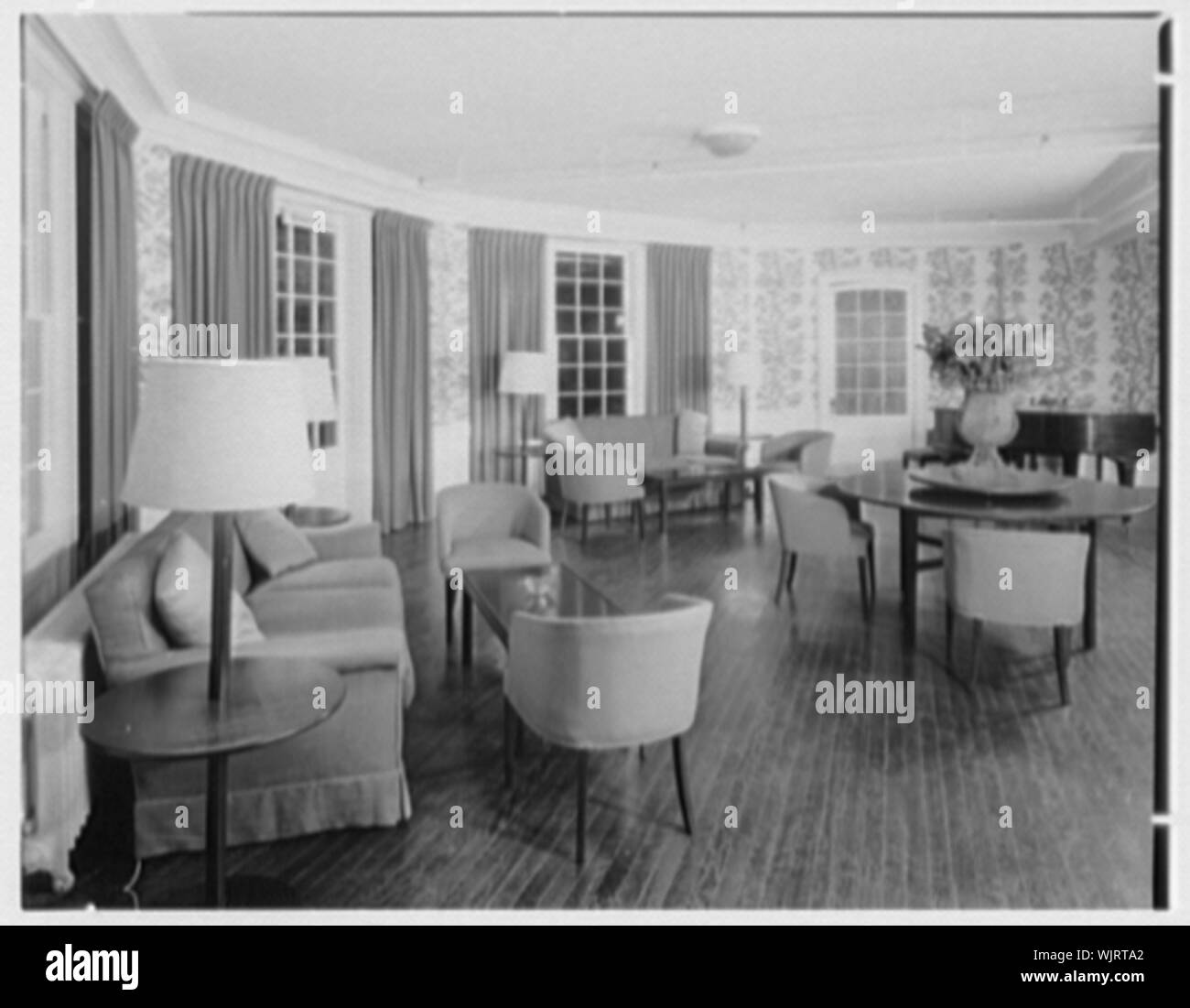 Cooperstown new york Black and White Stock Photos & Images - Alamy