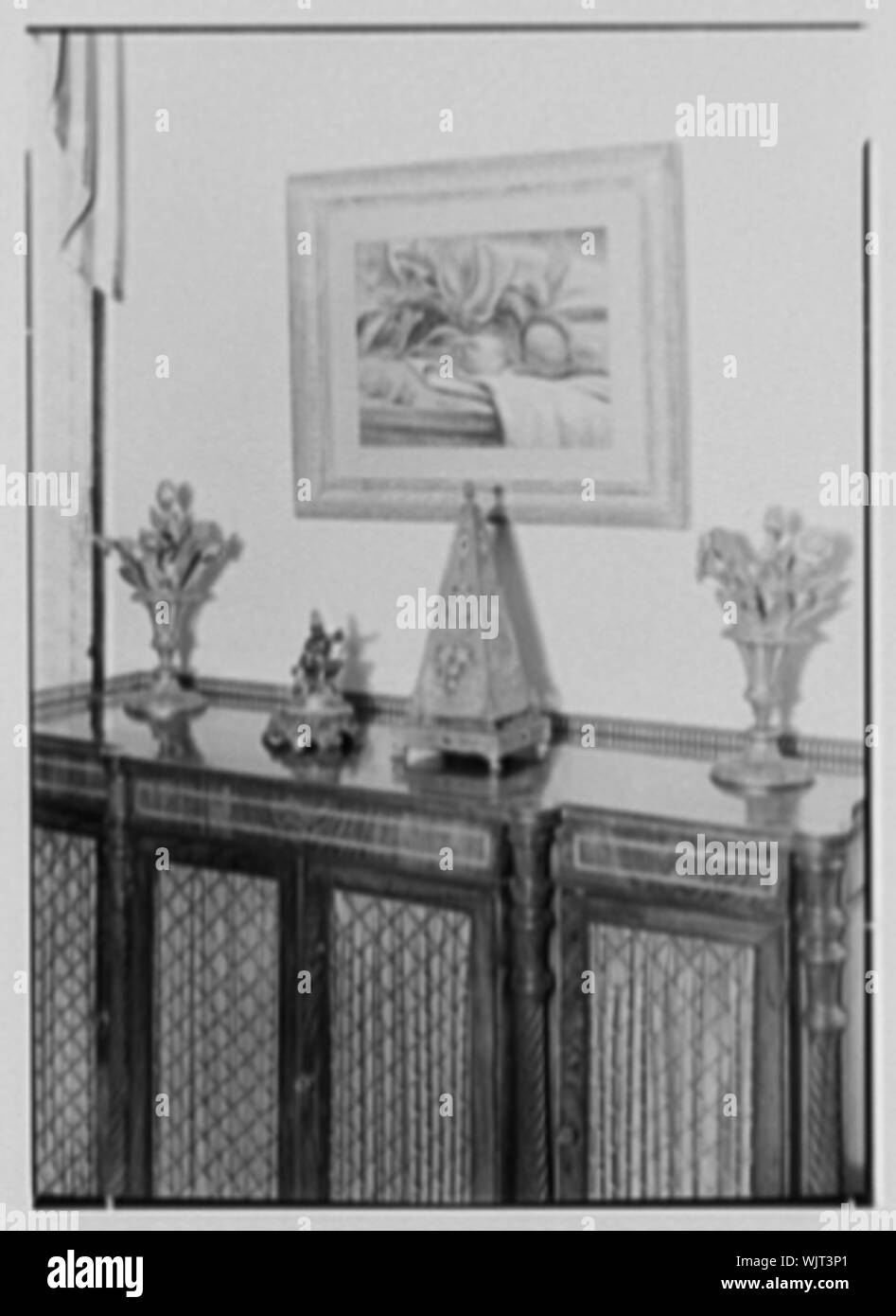 House & garden close-ups, James Pendleton, 230 E. 48th St Stock Photo ...