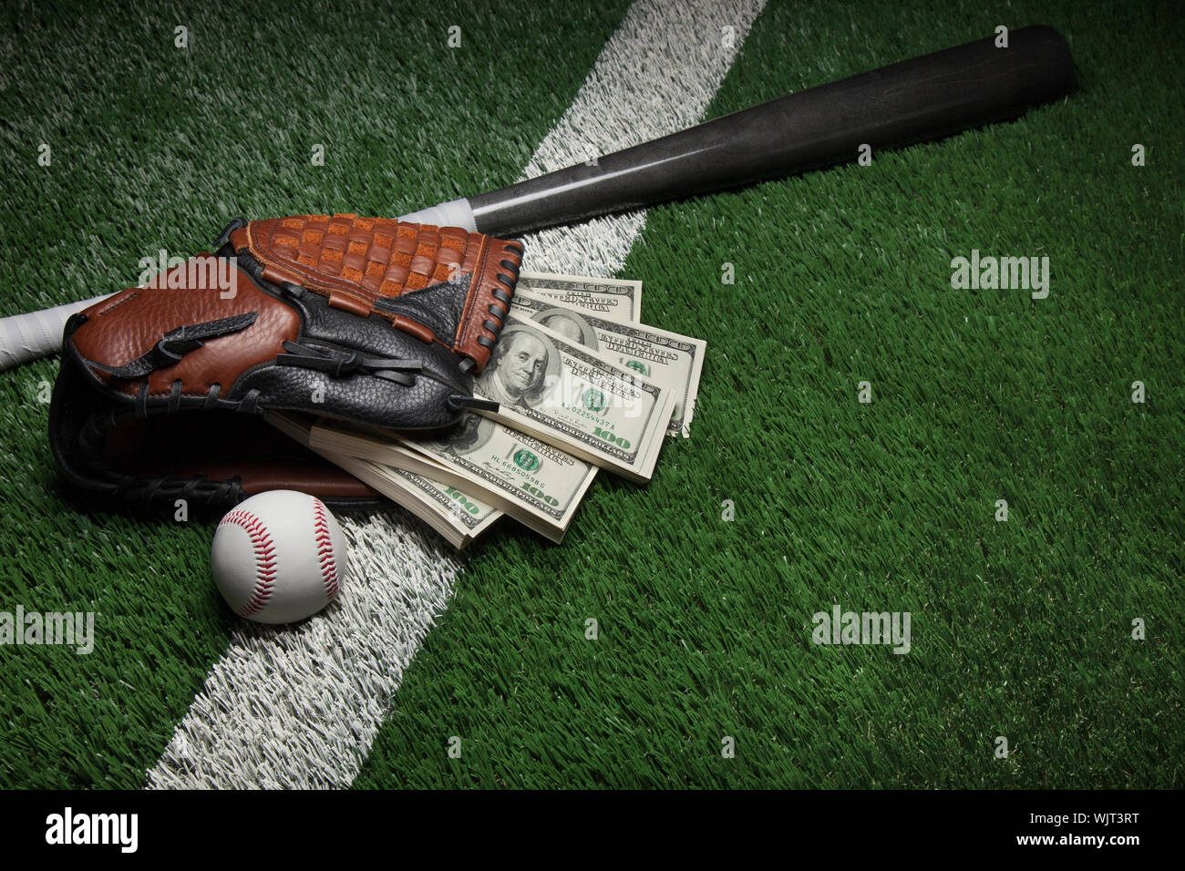Baseball bat ball close up hi-res stock photography and images - Alamy