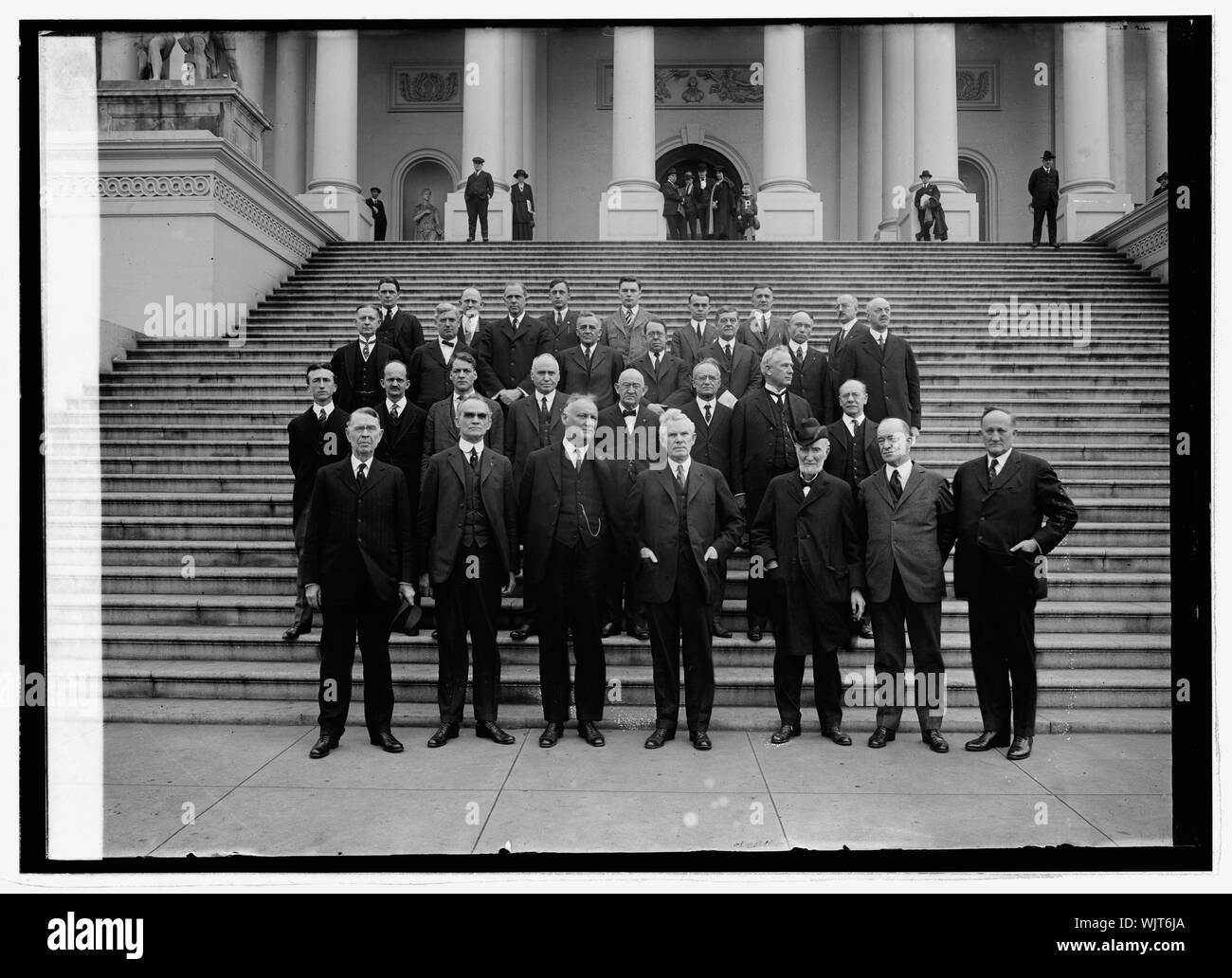 House appropriations hi-res stock photography and images - Alamy