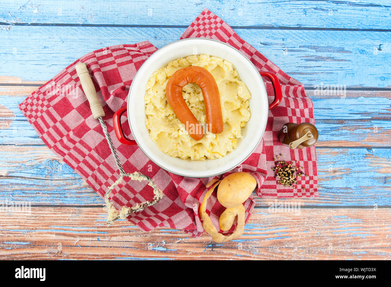 Sour crout hi-res stock photography and images - Alamy