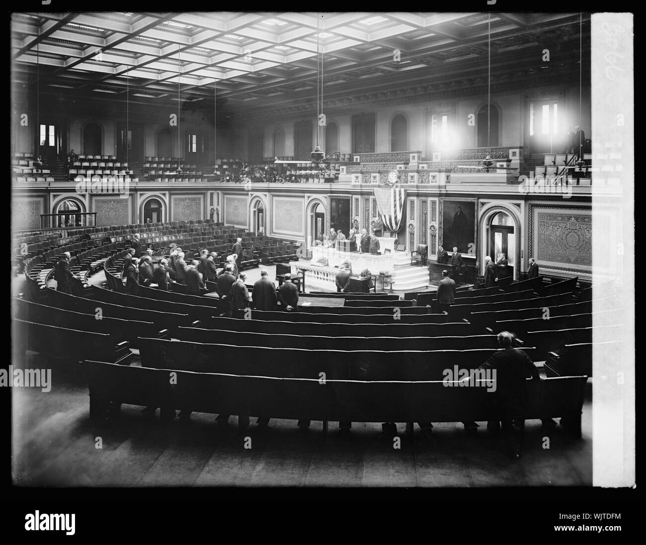 U s house of representatives session hi-res stock photography and ...