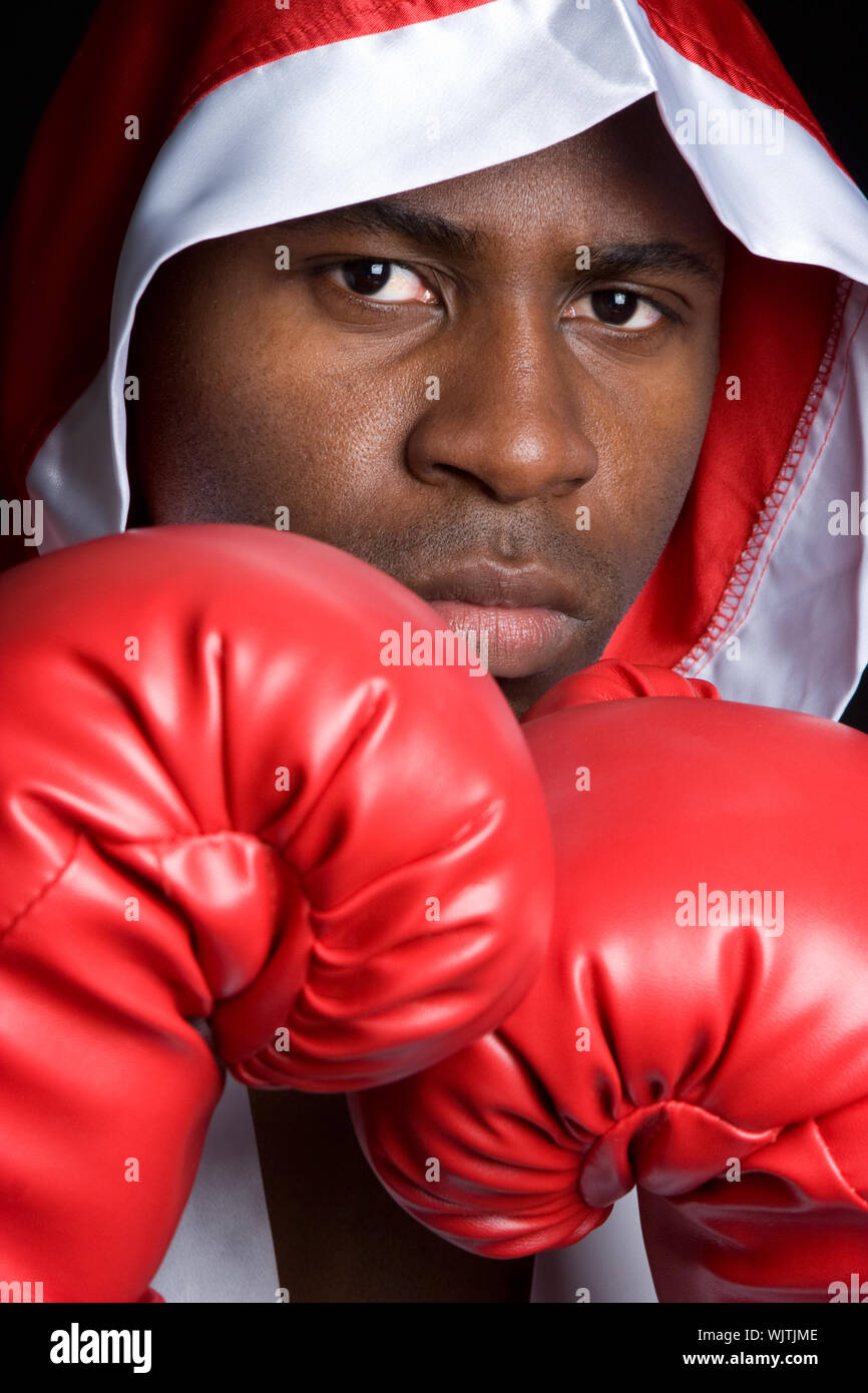 Close up handsome boxer boxing hi-res stock photography and images - Alamy