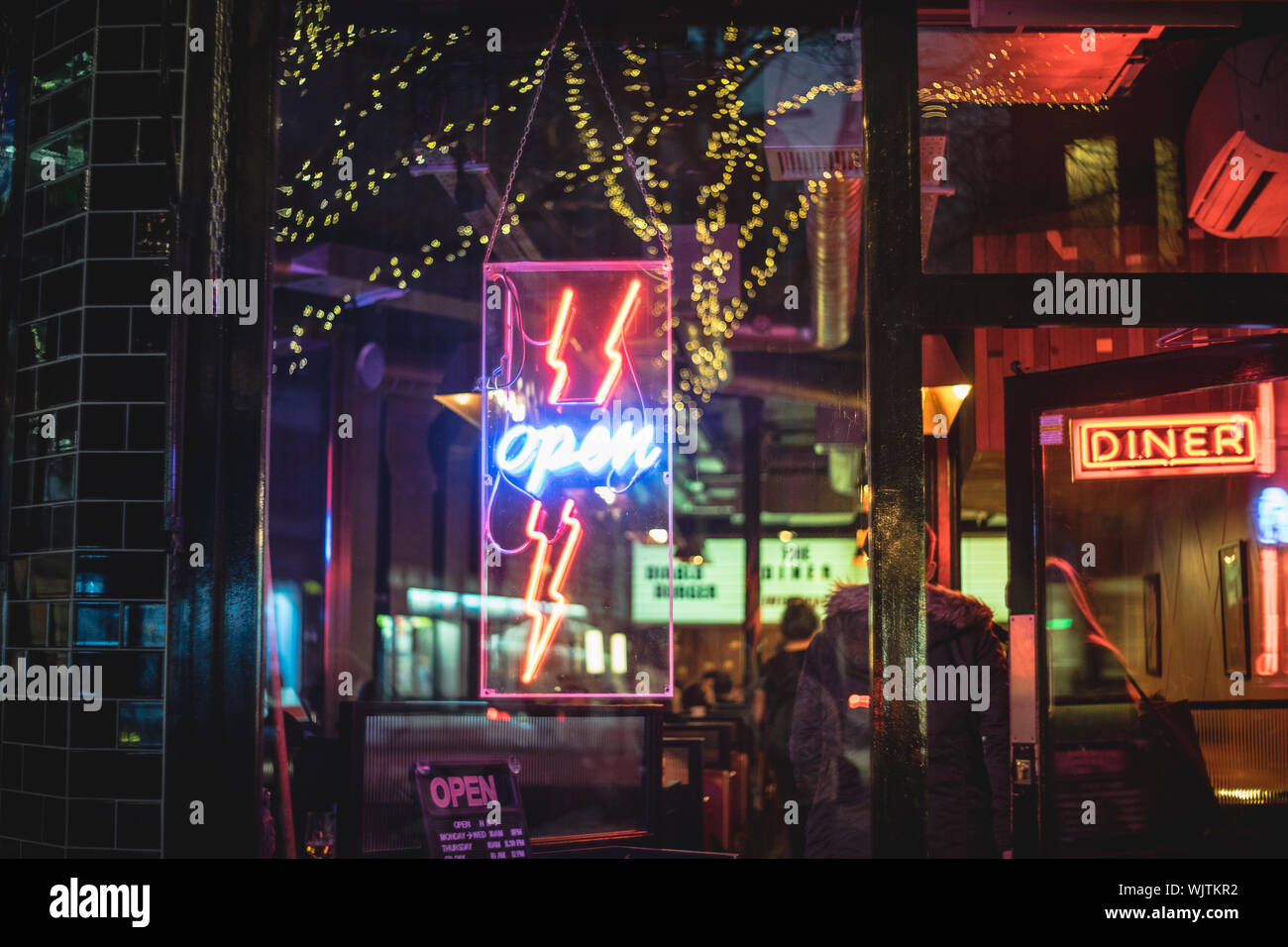 Neon sign open restaurant hi-res stock photography and images - Alamy