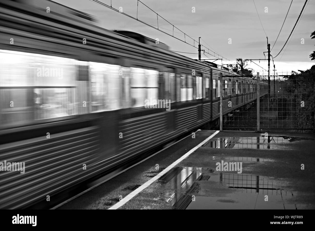 Leaving station hi-res stock photography and images - Alamy