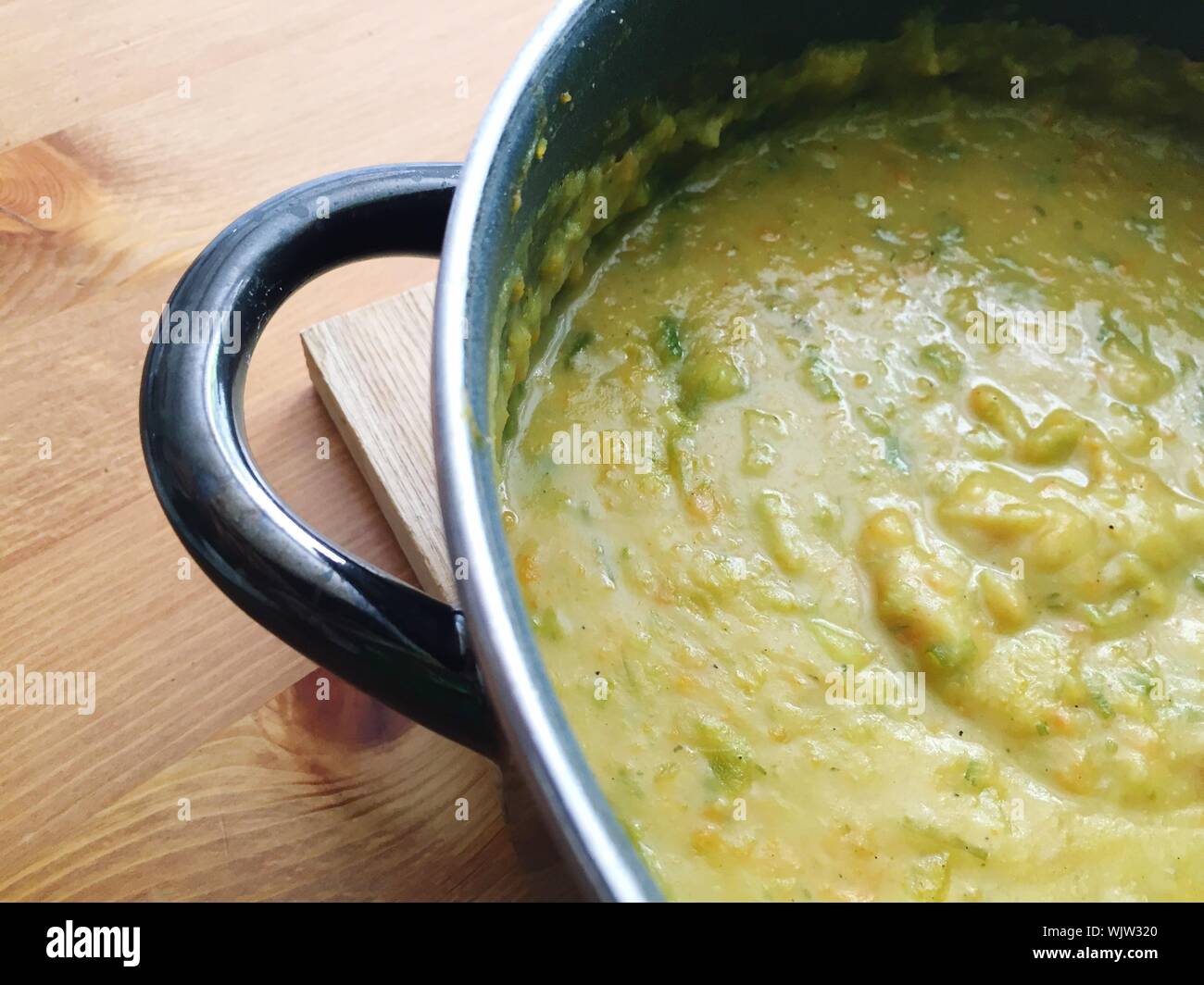 Soup in pot hi-res stock photography and images - Alamy