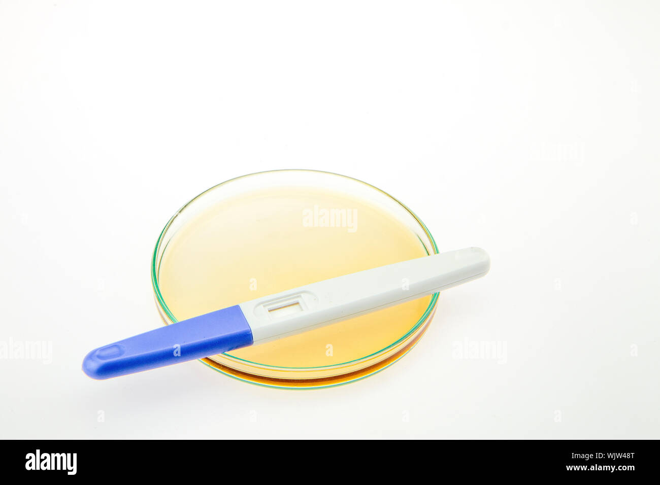 Medical sample hi-res stock photography and images - Alamy