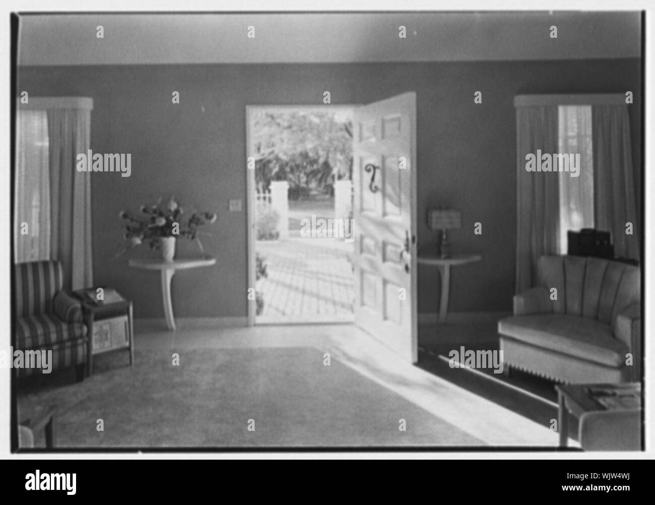 Howard beach Black and White Stock Photos & Images - Alamy
