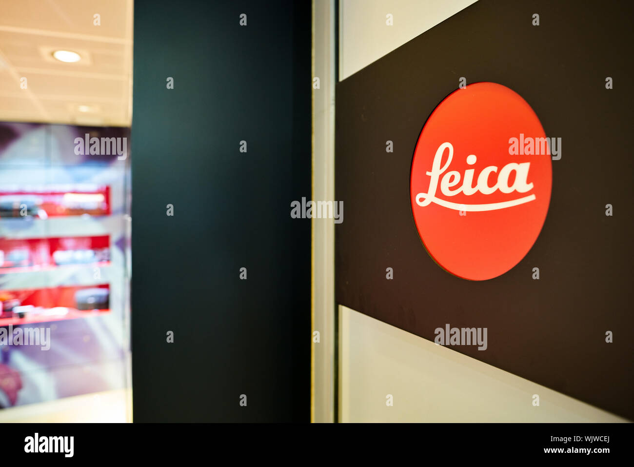 Leica sign hi-res stock photography and images - Alamy