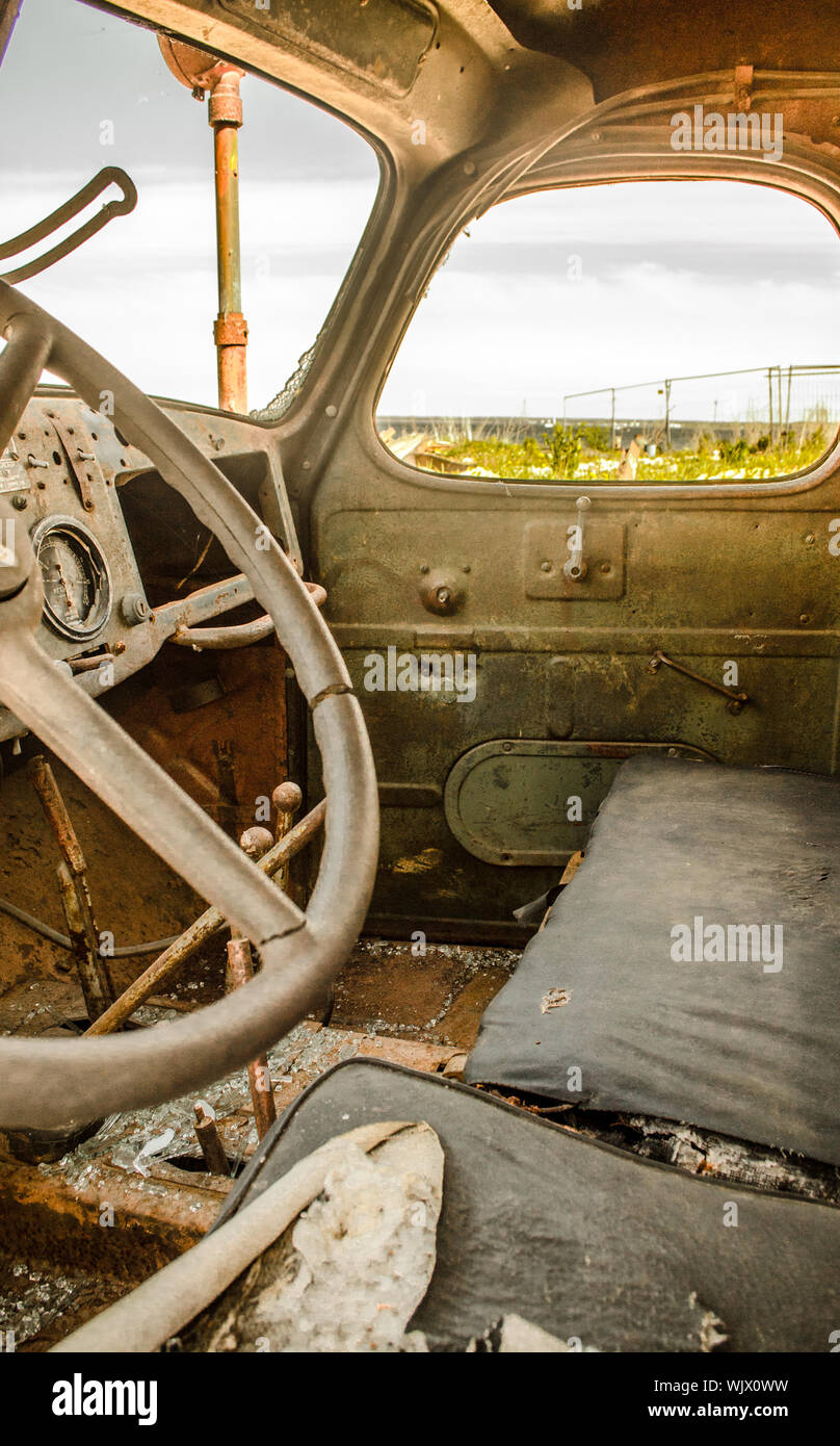 Interior abandoned car abandoned hi-res stock photography and images ...