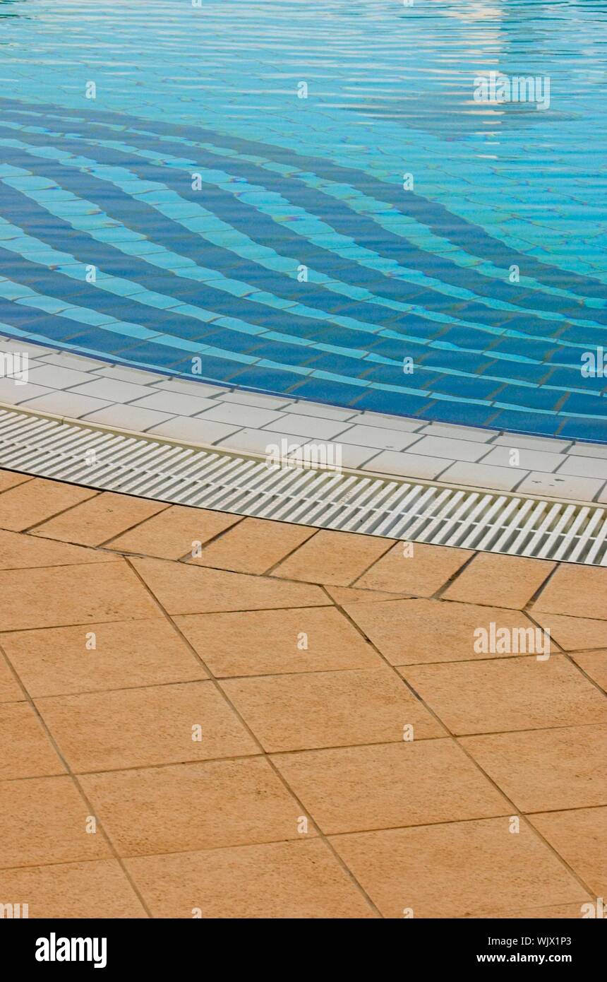 Detail of a white tiled swimming pool Stock Photo - Alamy